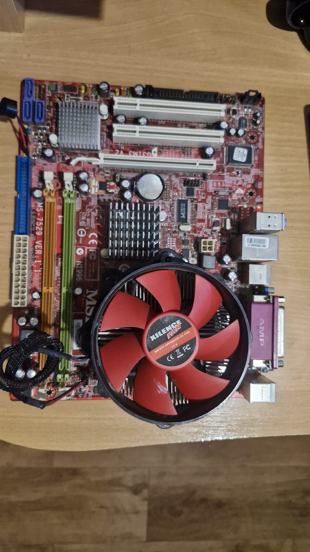 MSI MS-7529 (MSI G31M3-L V2) + Intel Dual-Core E5700 3GHz + Xilence ...