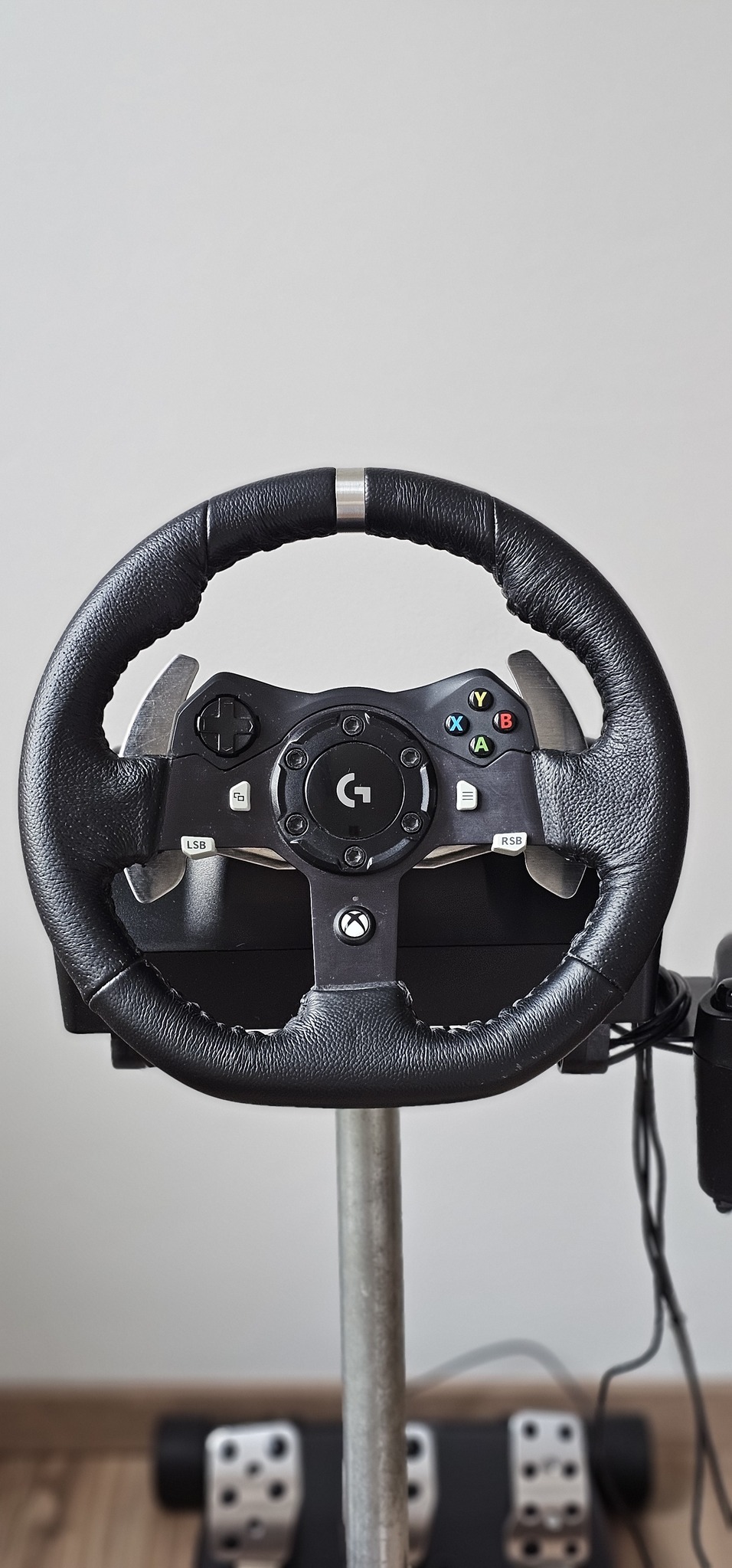 Eladó Logitech G920 (Xbox+PC) kormány szett Wheel Stand Pro állvánnyal ...