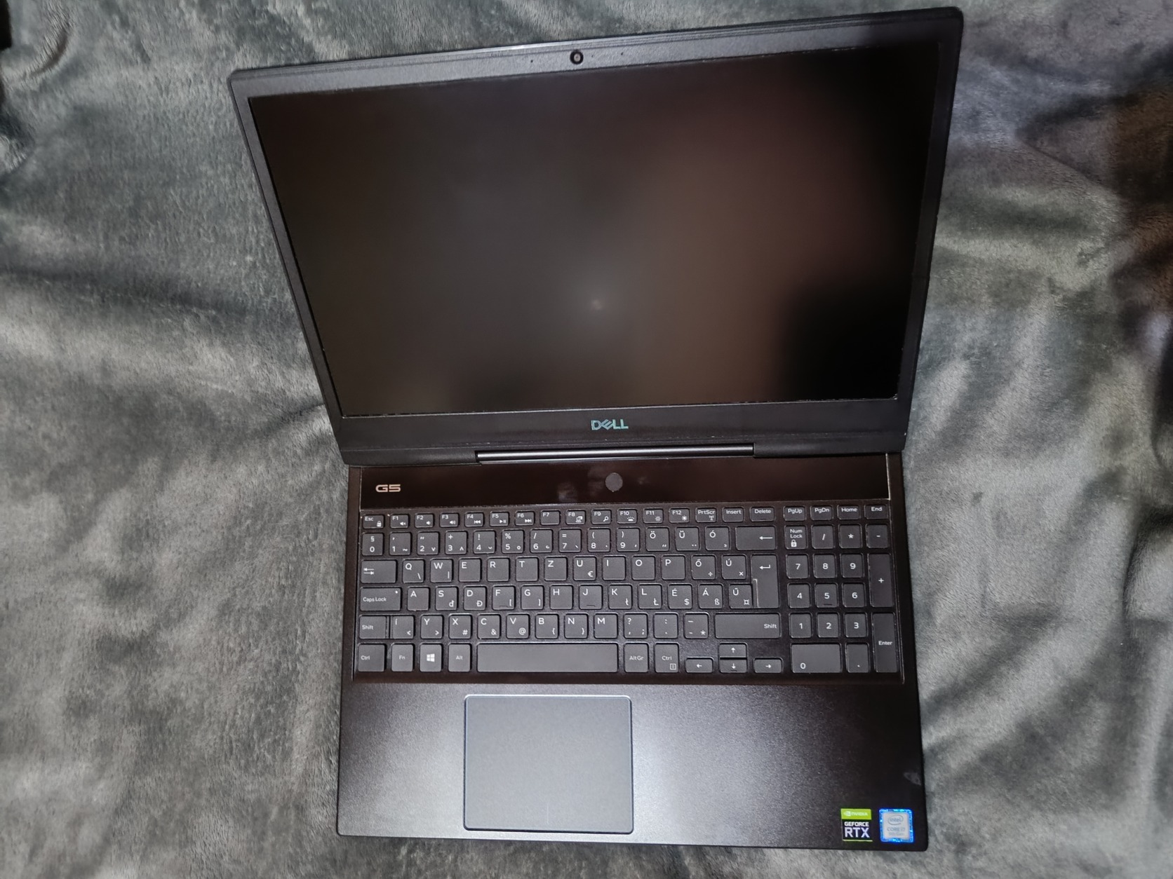 Dell G5 5590, i7-9750H, NVIDIA RTX 2060 6GB, - HardverApró