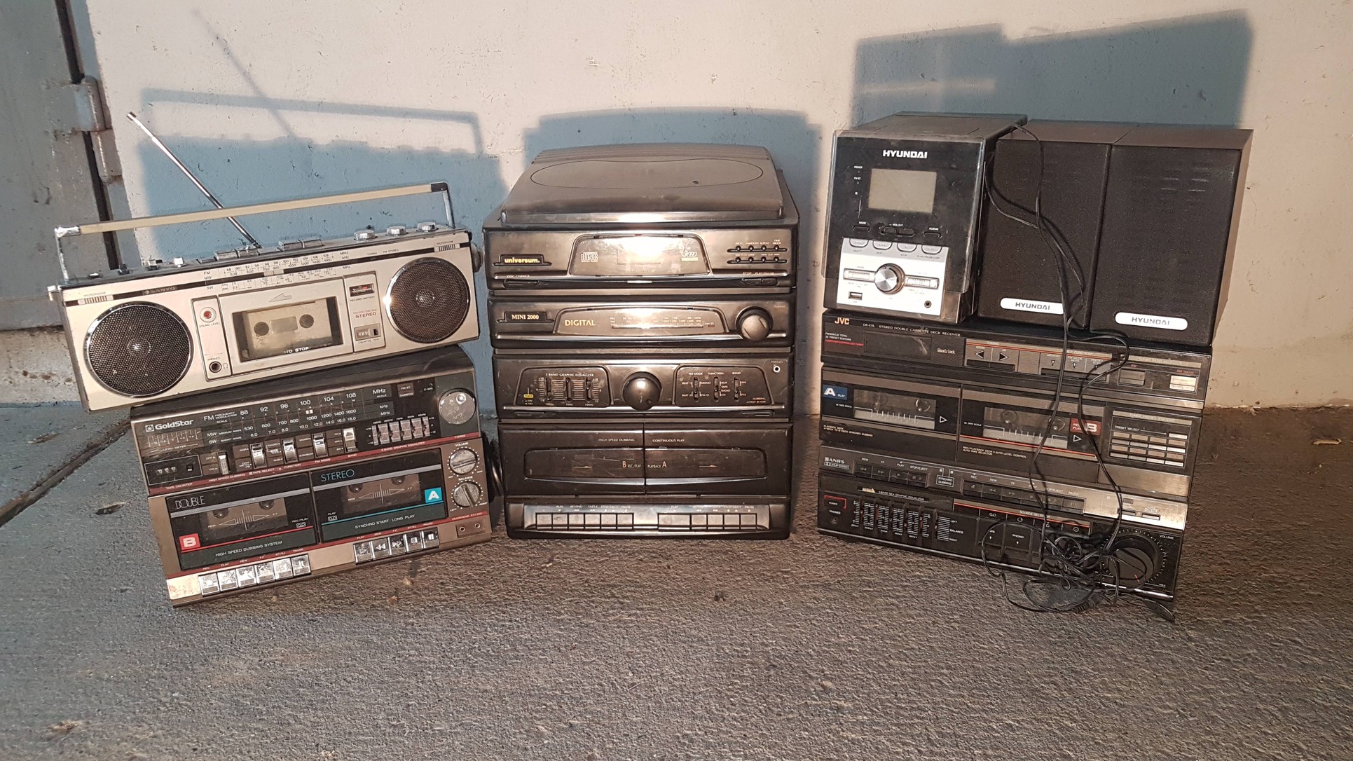 Retro rádió csomag egyben eladó Universum hifi torony, kétkazettás ...