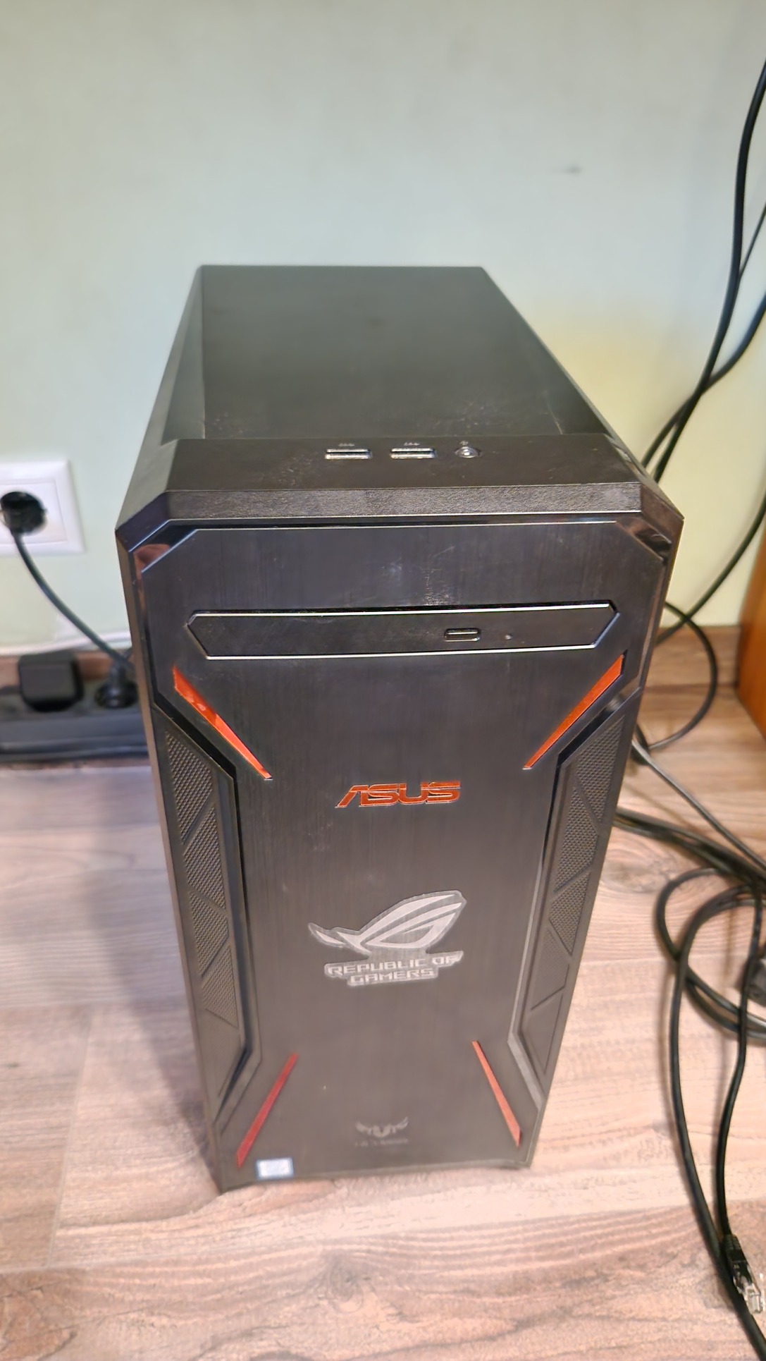 Asus TUF FX10CP Gamer számítógép (i5-8400, 16GB DDR4, GTX1060 6GB, 512GB SATA SSD+1TB HDD, Win11 ...