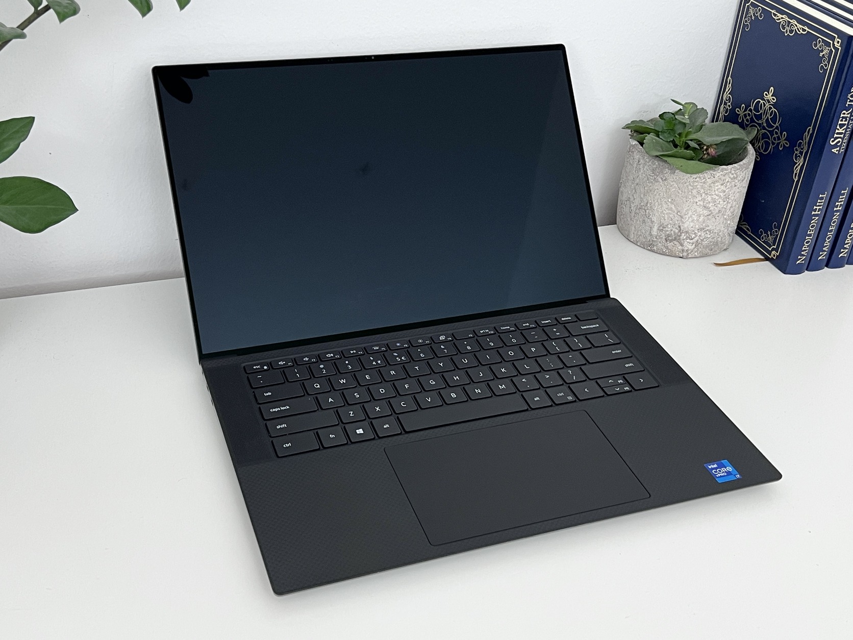 Dell Precision 5560 UHD // i7-11850H // Nvidia T1200 // 16/512gb ...