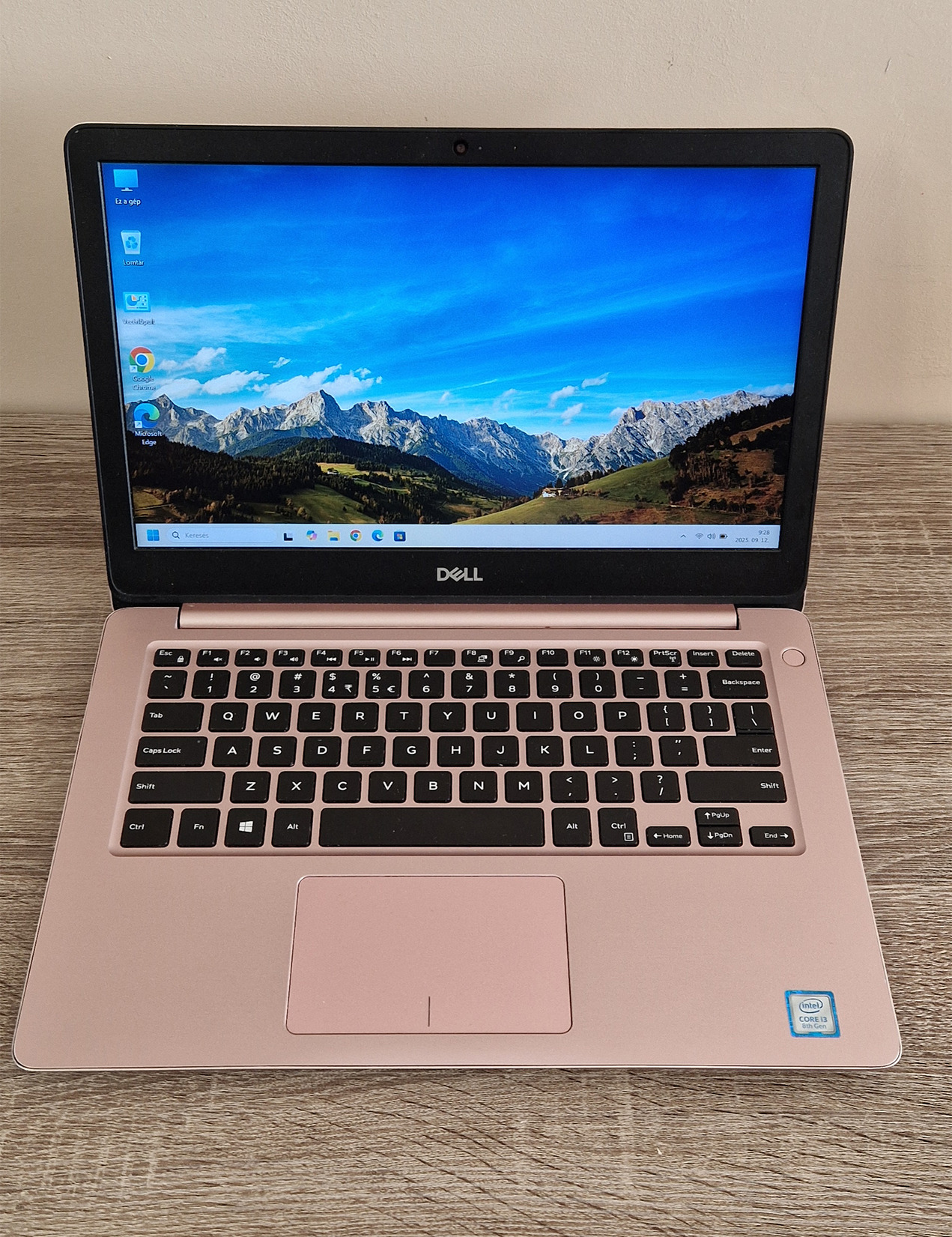 8 generációs Dell Inspiron 5370 Windows 11 rózsaszín pink laptop ...