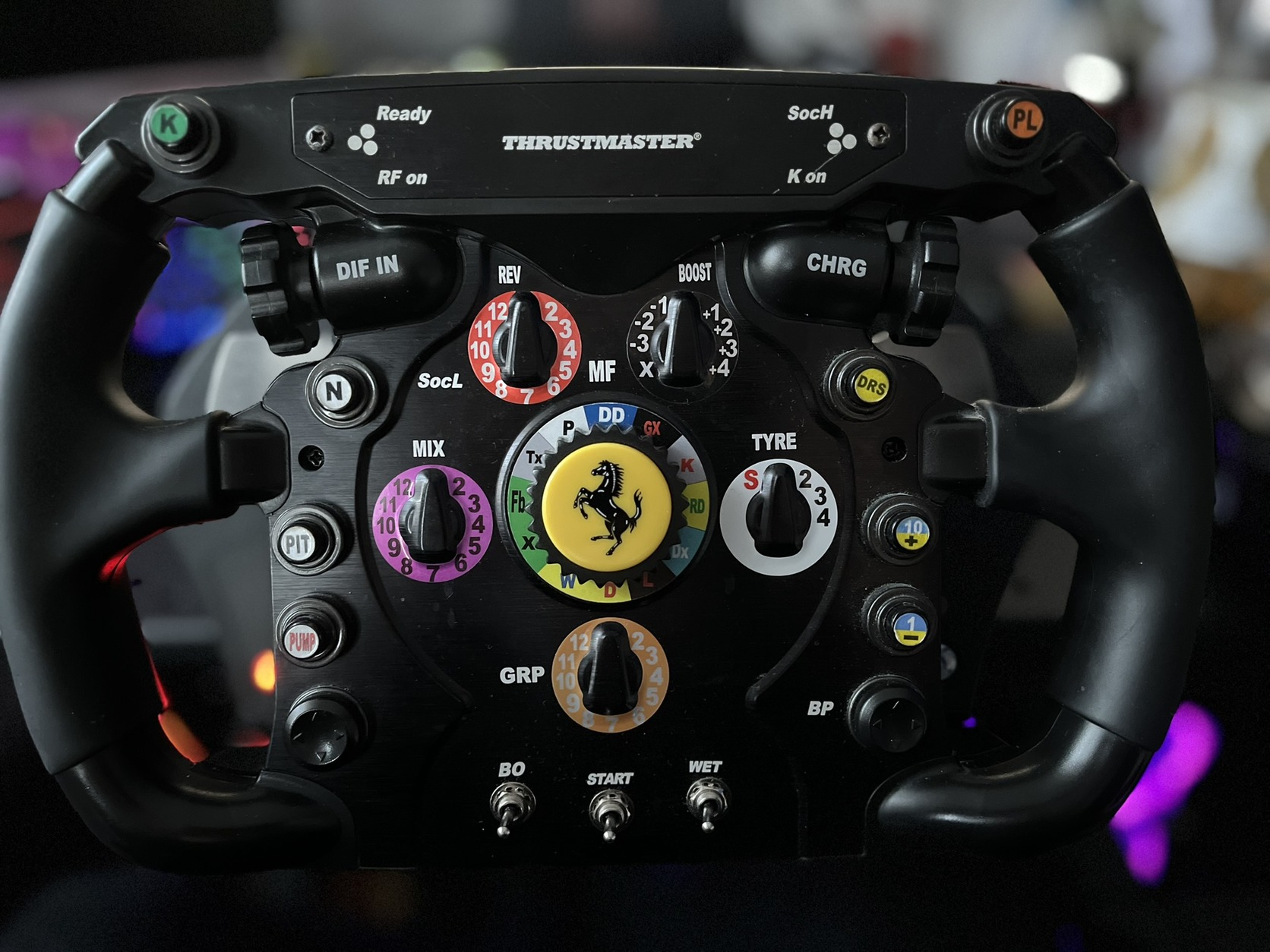 Thrustmaster TX Leather Edition + Thrustmaster Ferrari F1 Wheel Add-On ...