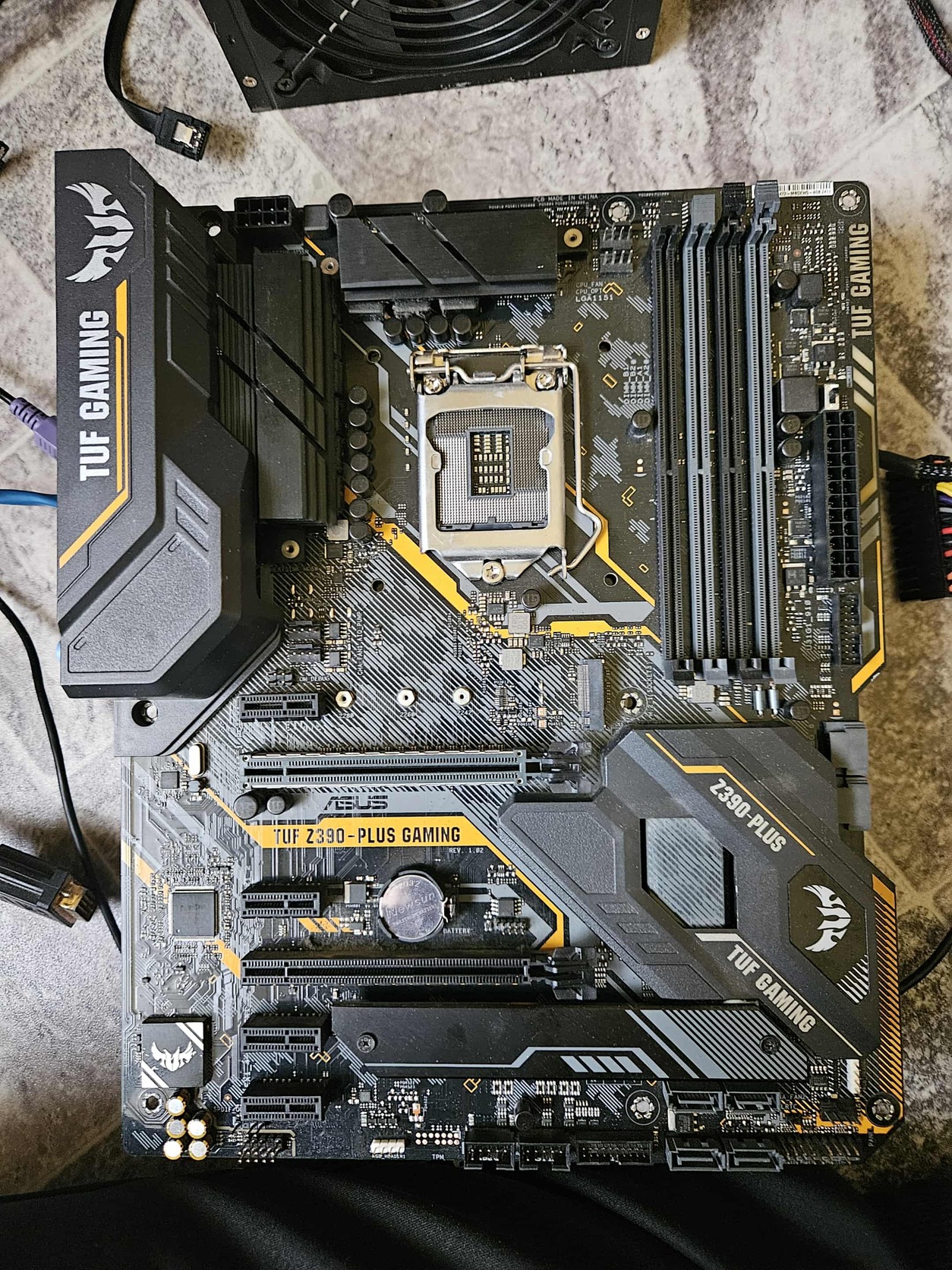 ASUS TUF Z390-PLUS GAMING Alaplap ( HIBÁS!!!) - HardverApró