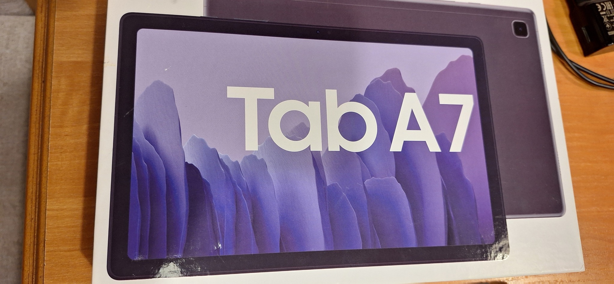 Samsung A7 tablet 3/32Gb wifis, dobozával, tartozékaival eladó ...