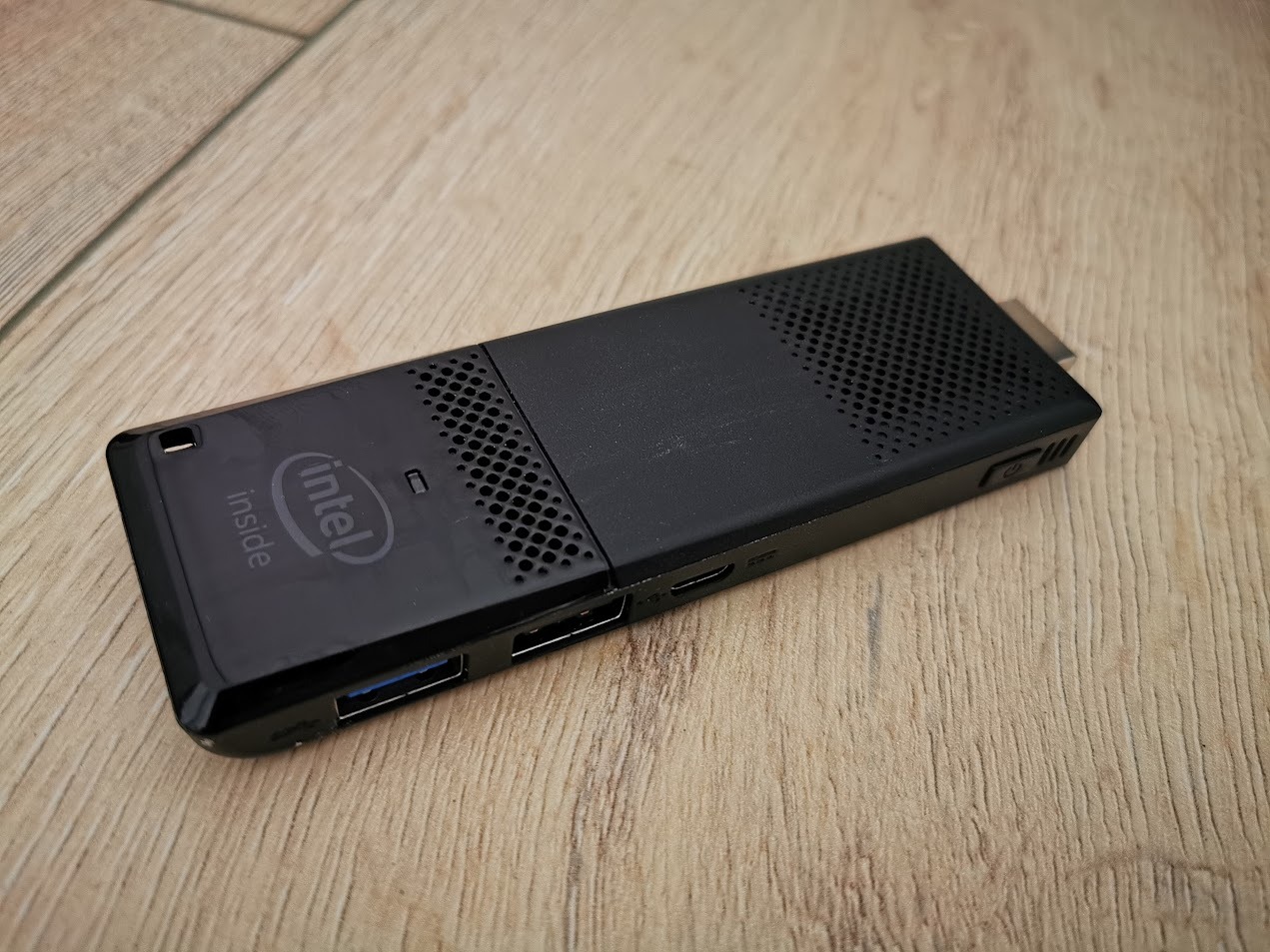 AKCIÓ!!! 9,990 FT KARÁCSONYIG! NUC Intel Compute Stick 64bit STK1A32SC ...