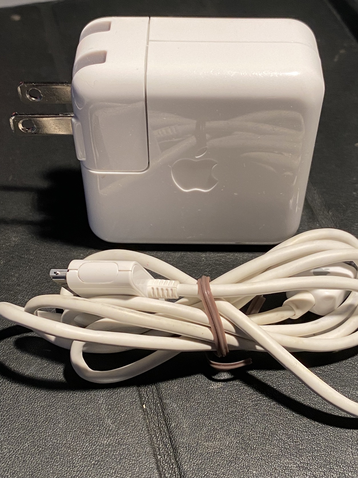 Apple iPod Power Adapter A1070 Vintage - HardverApró