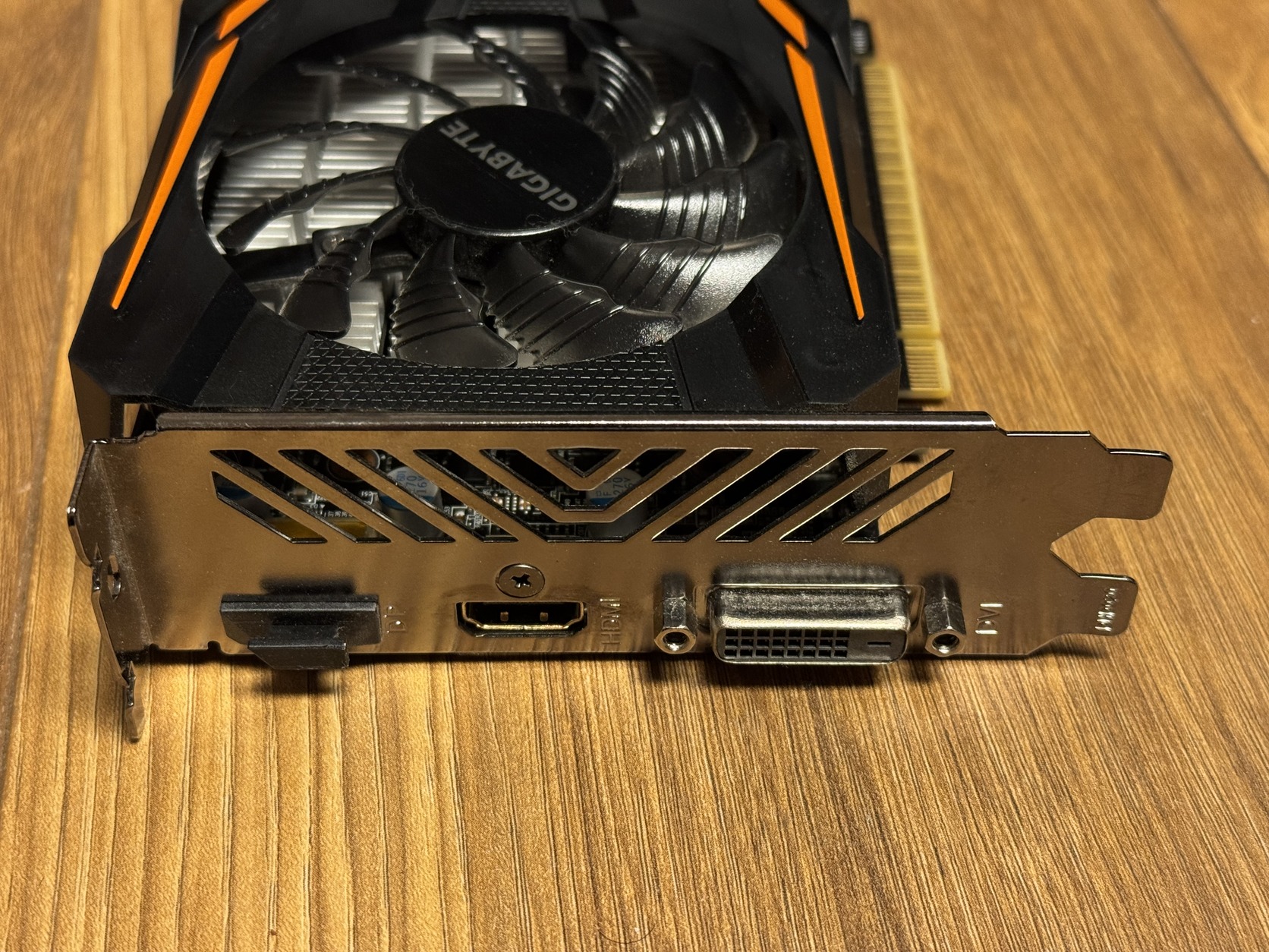 GIGABYTE GeForce GTX 1050 Ti OC 4GB GDDR5 128bit - HardverApró