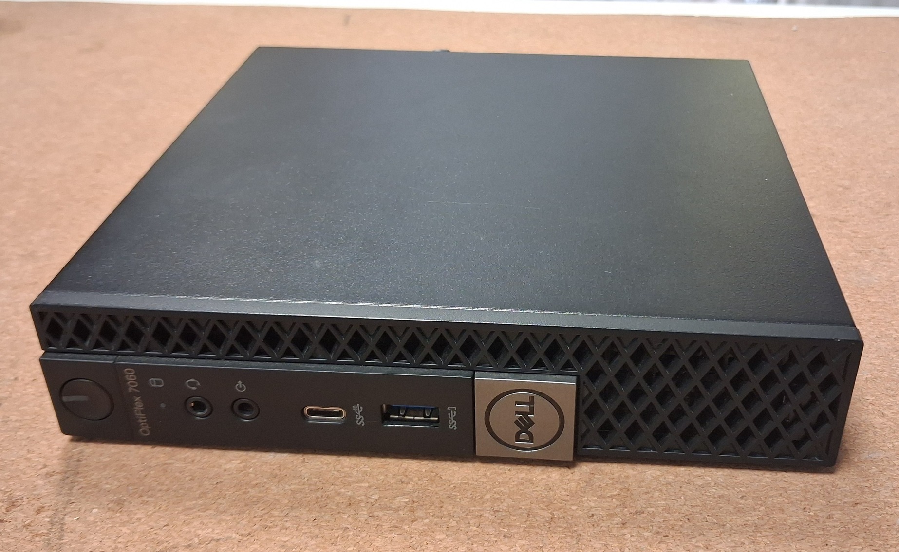 Dell Optiplex 7060 mini pc (I3 8.gen, 8/256 GB, Win 11) - HardverApró