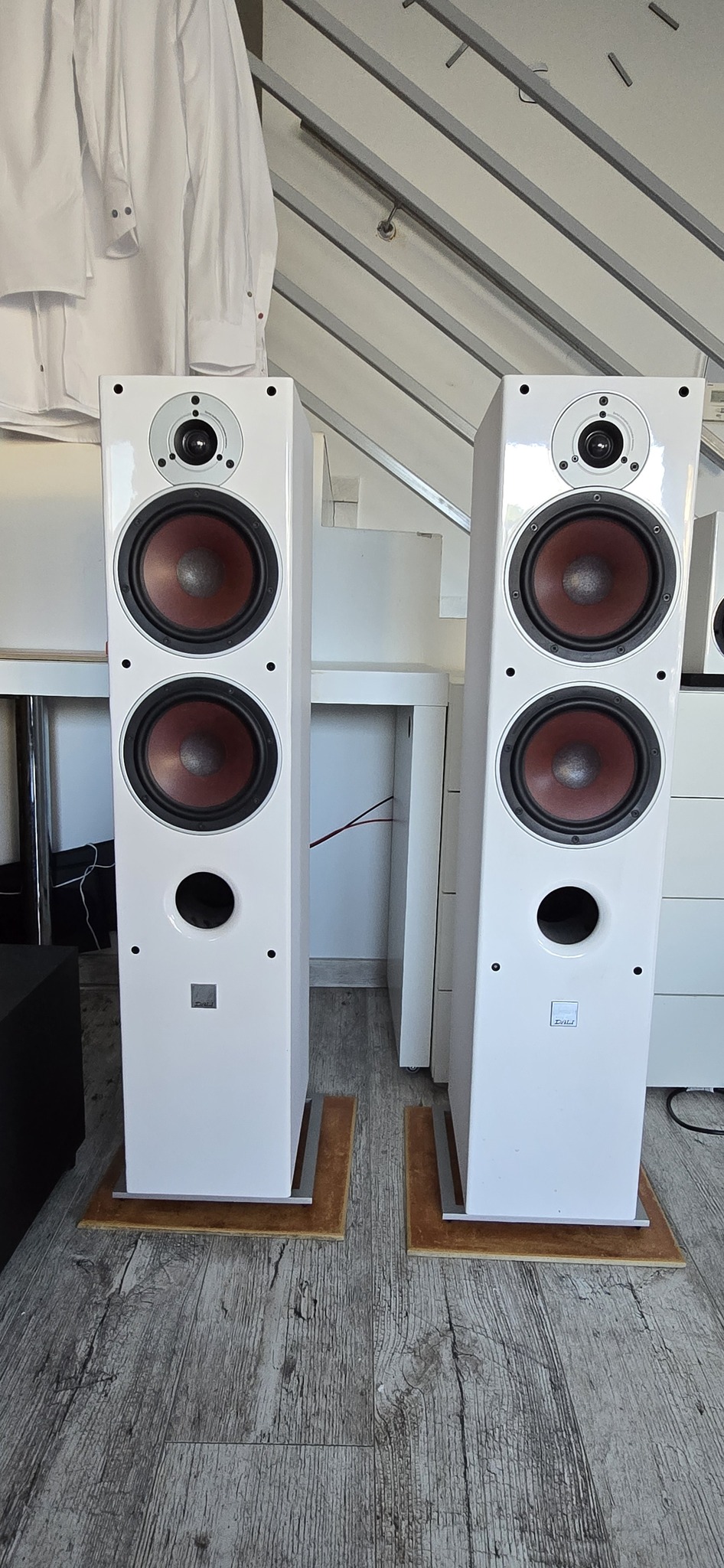 Dali Zensor 7 fehér - HardverApró