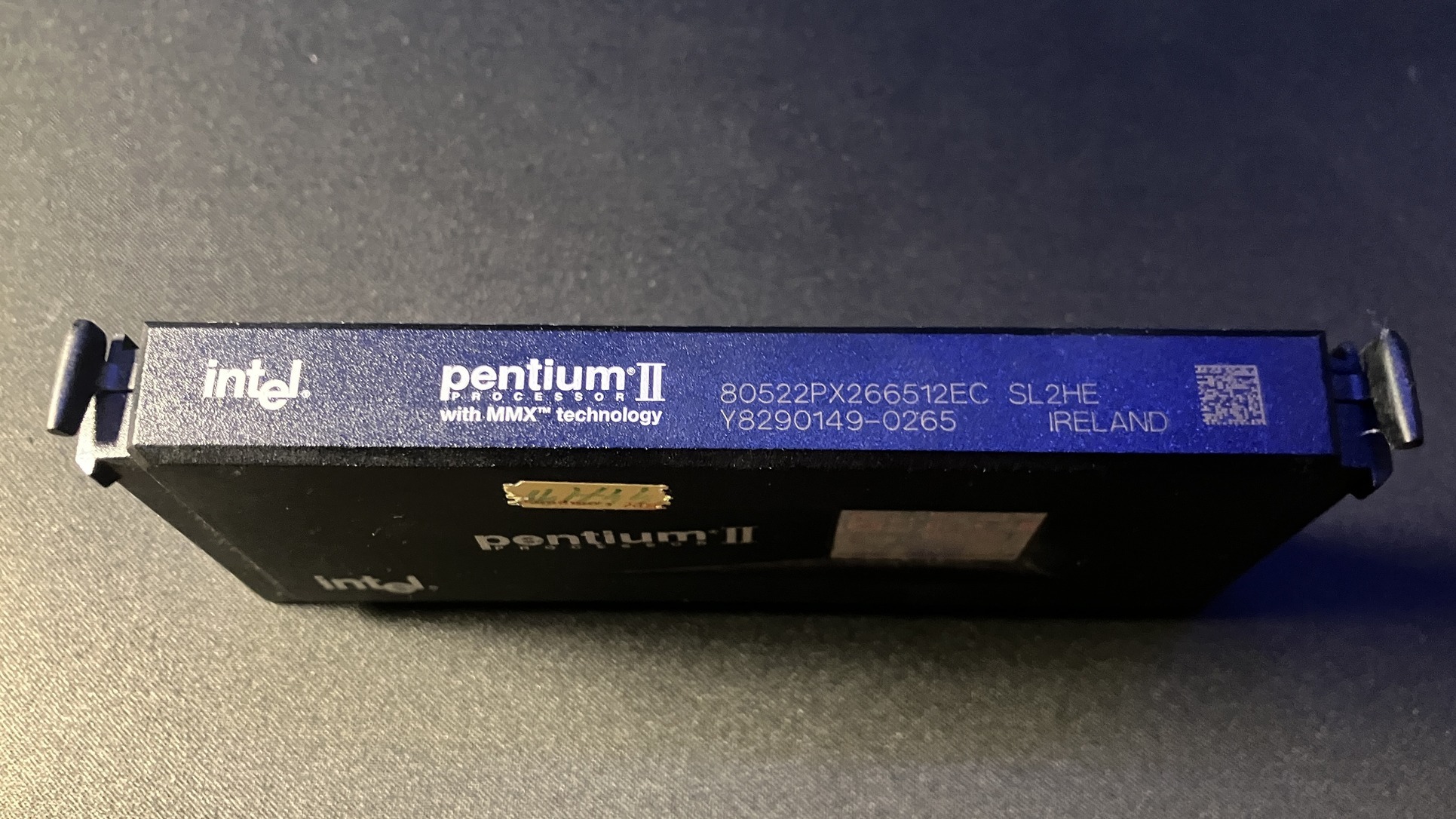 Intel pentium II SL2HE Retro processor - HardverApró