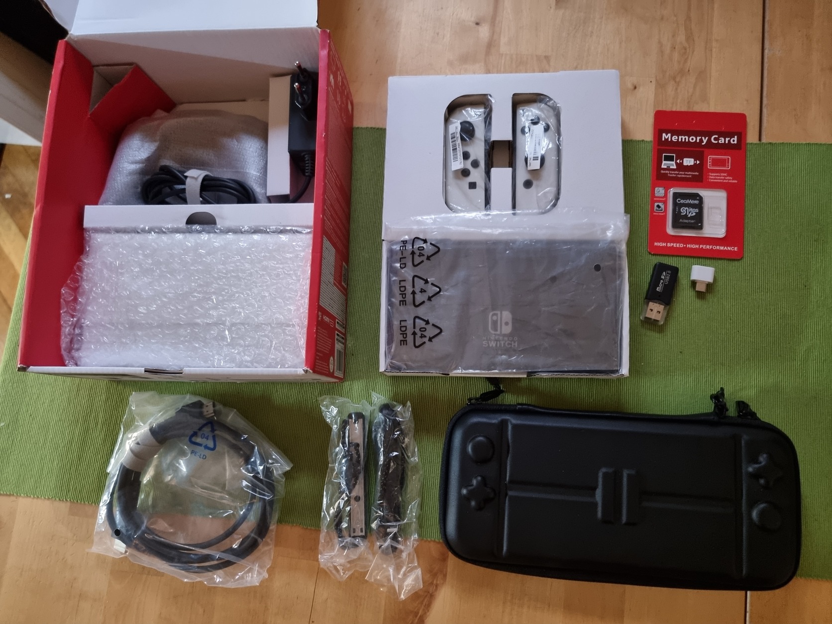 Nintendo Switch OLED cfw atmosphére 256gb ingyen foxpost - HardverApró