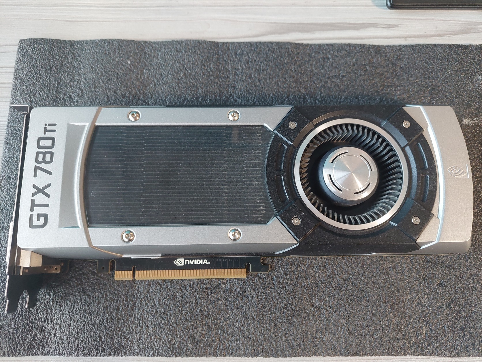 Nvidia Founders Edition GTX 780 Ti 3GB - HardverApró