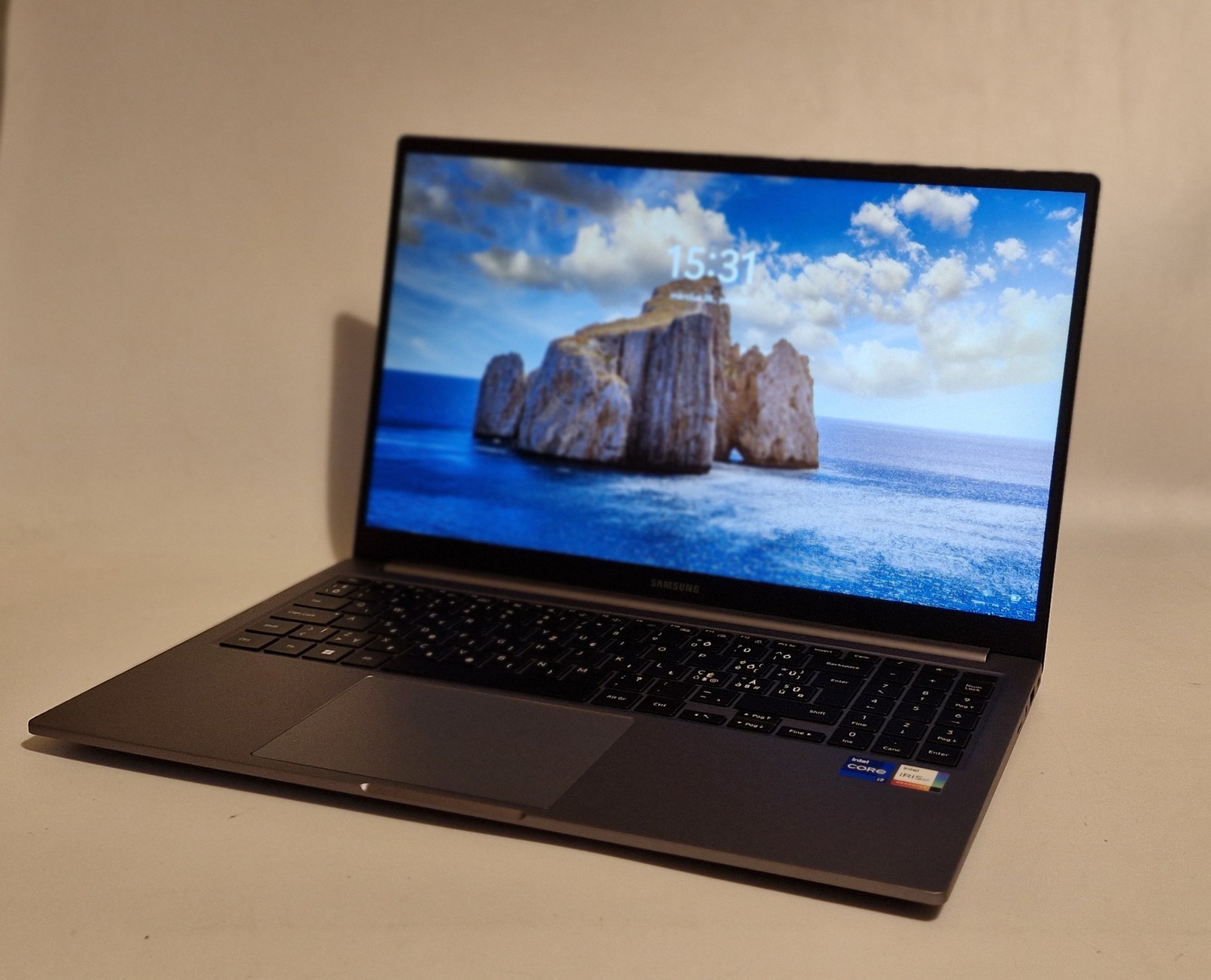 Samsung Galaxy Book4 Core i7 1335U 16GB RAM 512GB NVME SSD Magyar Vil ...