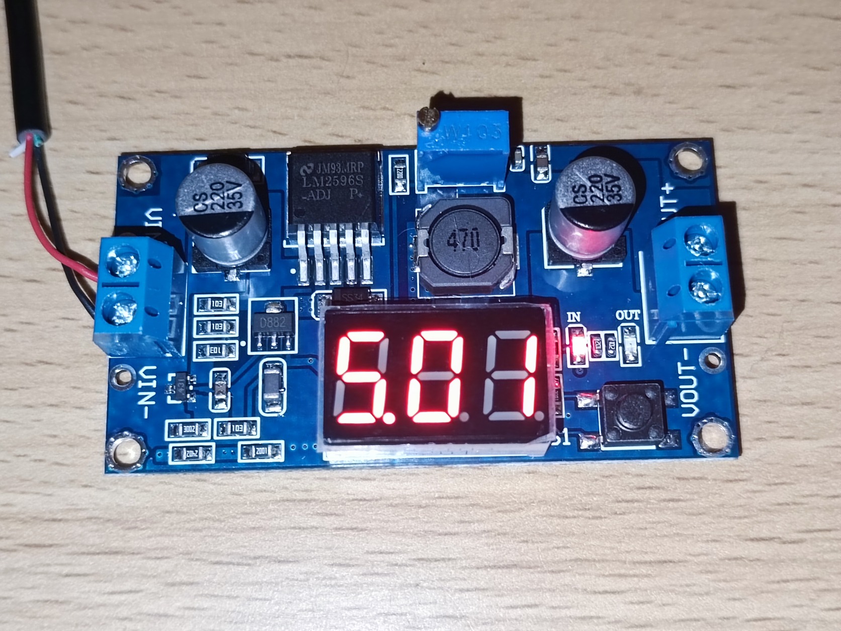 AOICRIE LM2596 DC DC Buck Converter Modul - HardverApró