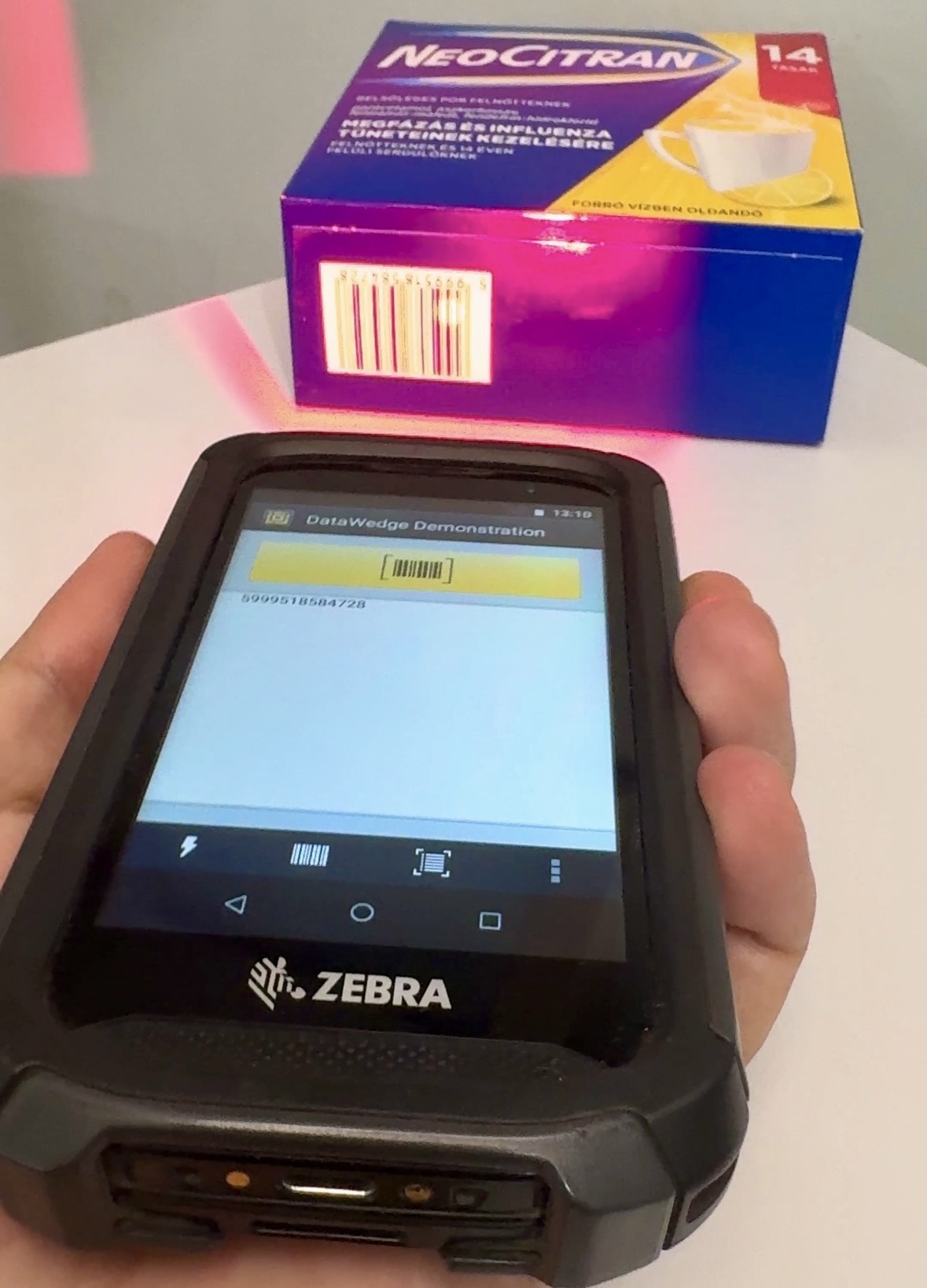 Zebra TC20 vonalkód leolvasó TC200J Android szkenner PDA - HardverApró