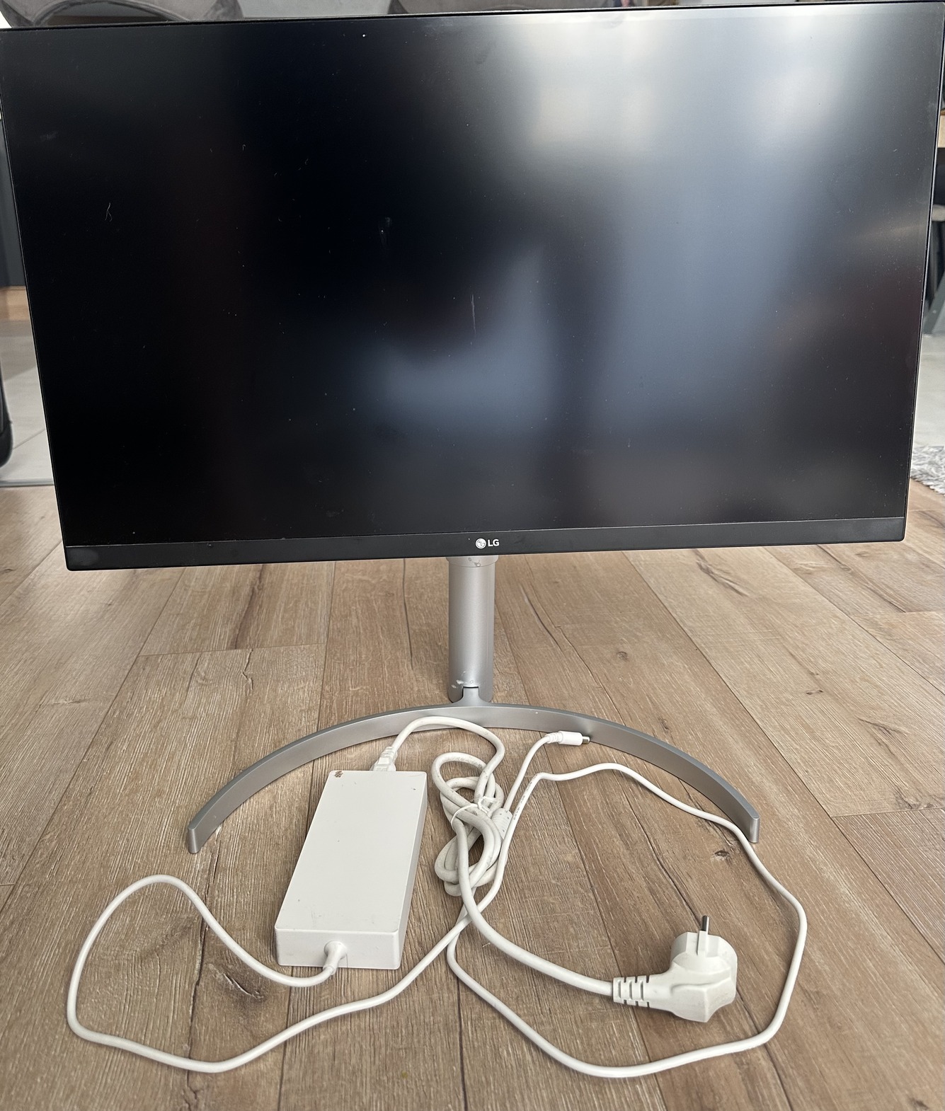 LG 27UL850-W 4K IPS Monitor HDR Karcmentes Hibátlan - HardverApró