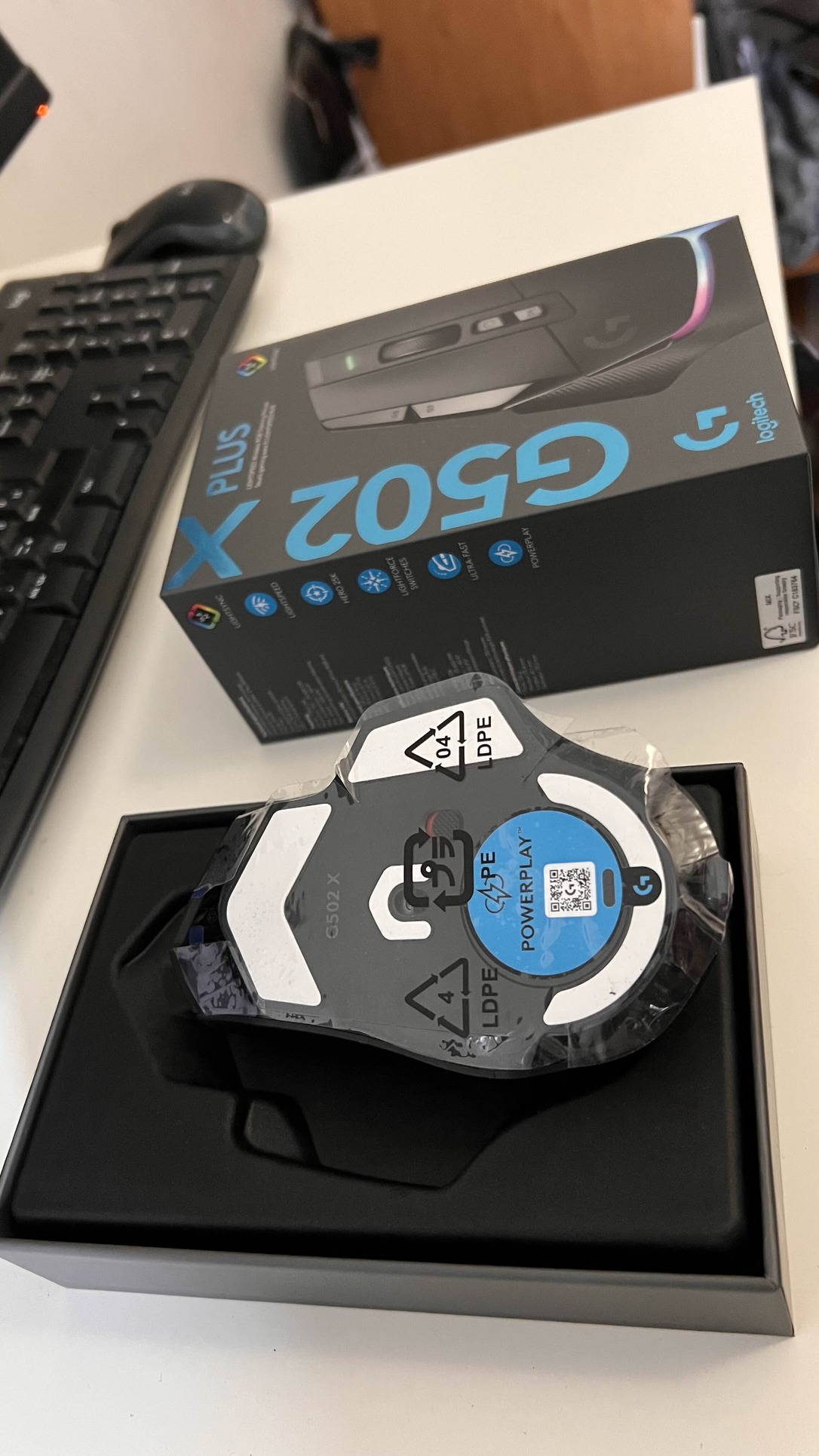 Logitech G 502 X PLUS wireless gaming egér - HardverApró