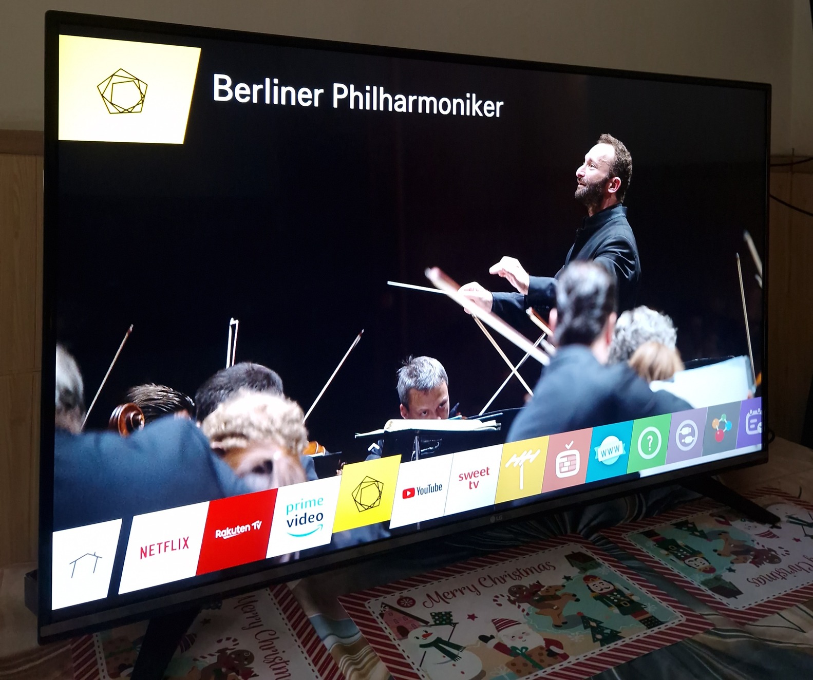LG 55UF772V 140cm 4K Smart Led Tv!Webos 2.0 Wifi Miracast - HardverApró