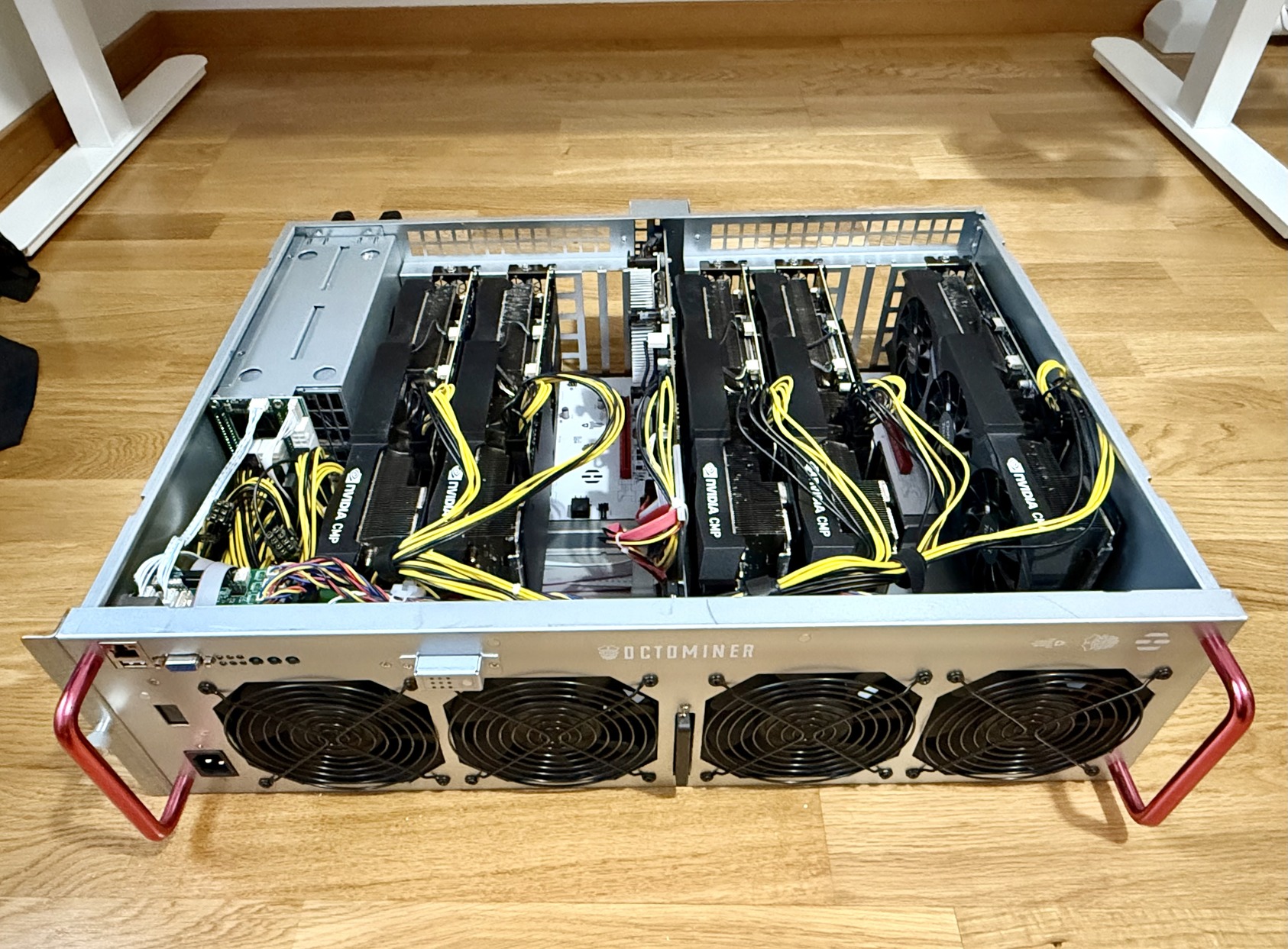 Octominer X8 Ultra + 5db Nvidia CMP 90HX - HardverApró