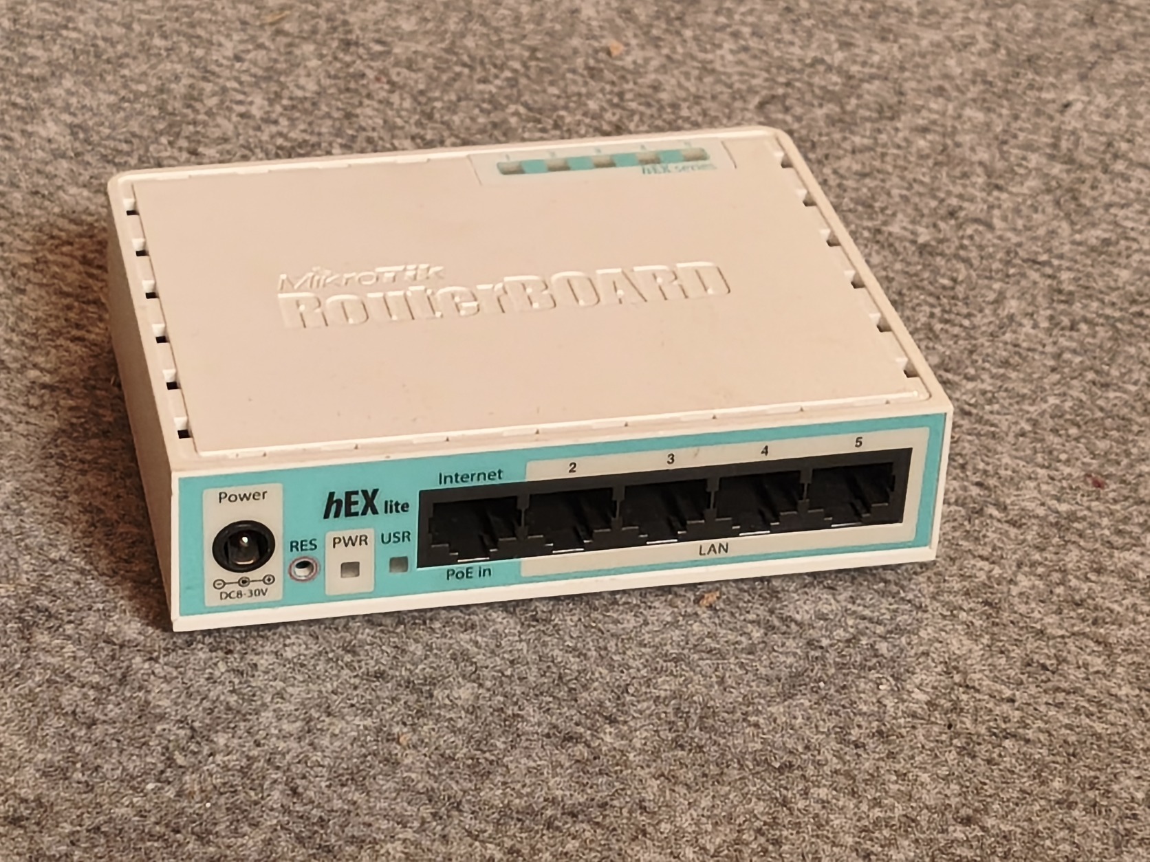 Mikrotik HEX lite - HardverApró