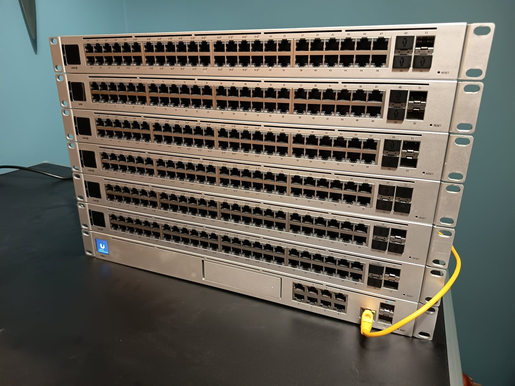 UNIFI kiárusítás - Unifi Dream Machine Pro - HardverApró