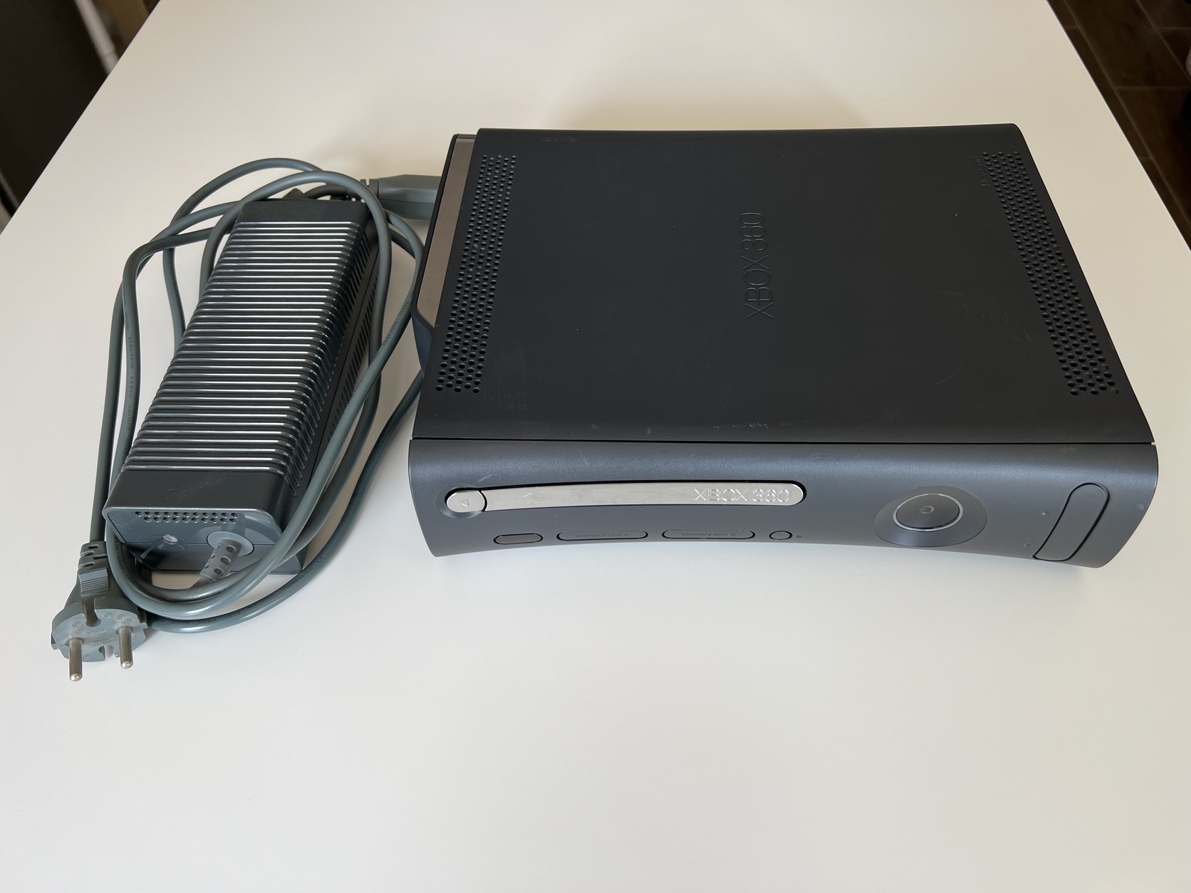Xbox 360 Phat Falcon 120GB HDD RGH3 - HardverApró