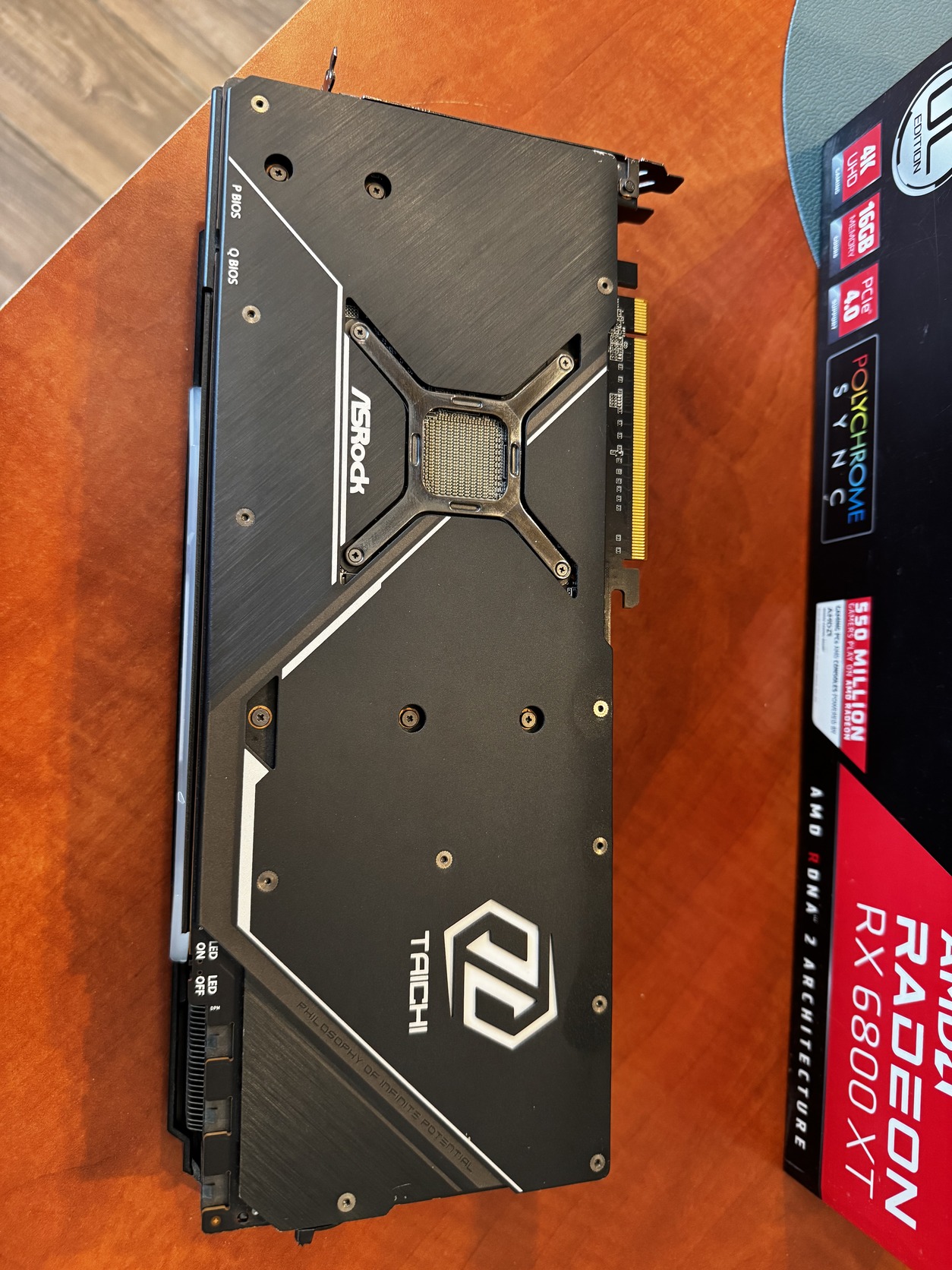 Asrock RX 6800 XT Taichi - HardverApró