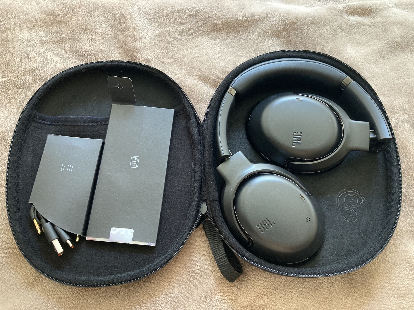 JBL Tour One M2 bluetooth fejhallgató - HardverApró