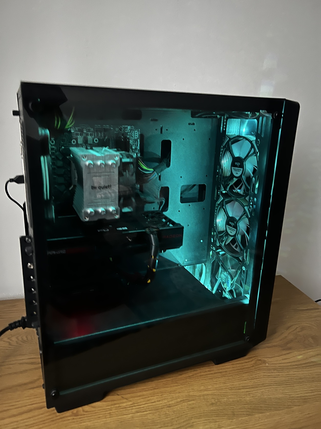 DeepCool CC560 gépház eladó i5-11400F RX 7600 32GB RAM SSD-k - HardverApró