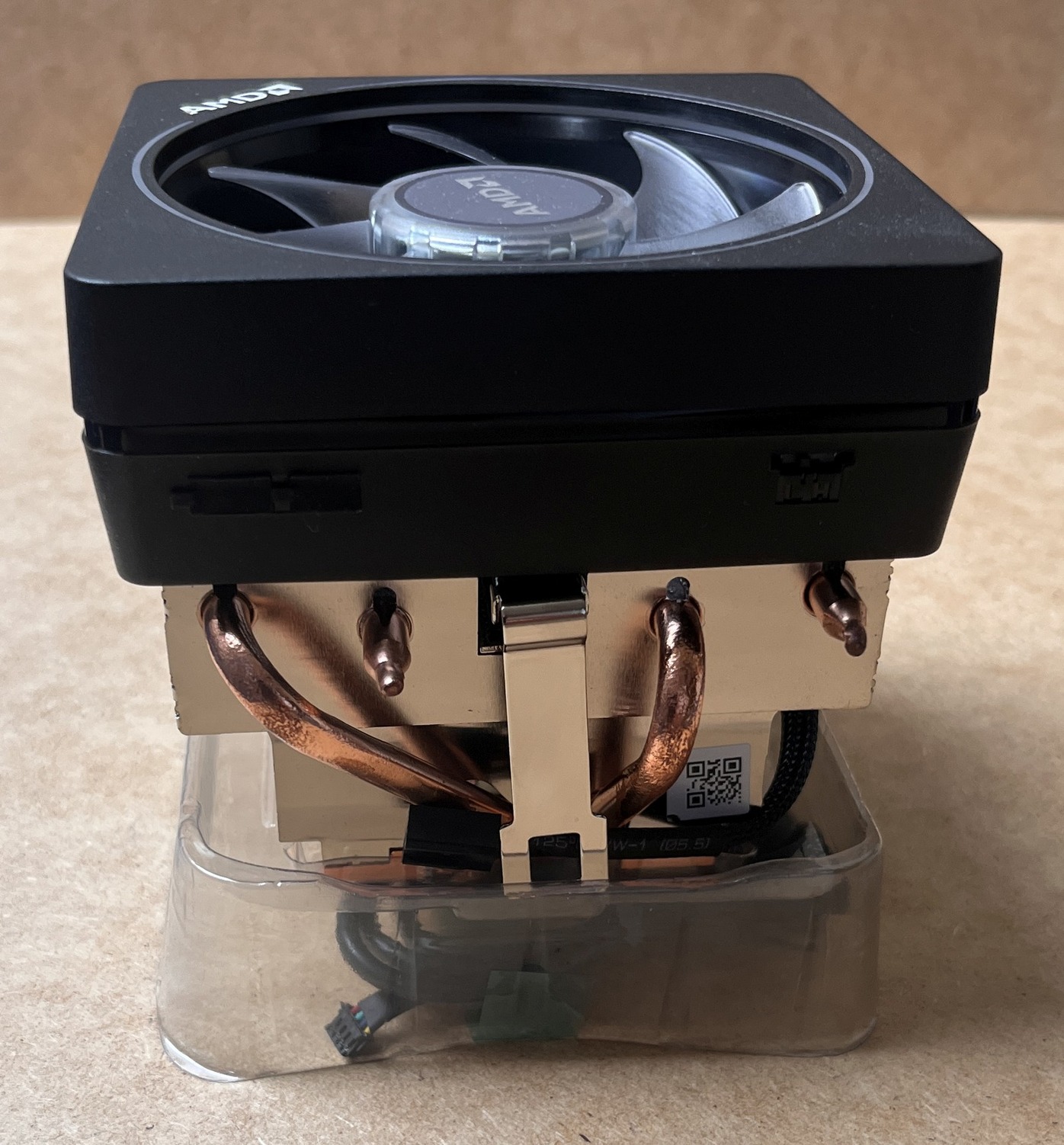 AMD Wraith Prism RGB LED CPU hűtő, bontatlan (712-000075 Rev: C ...