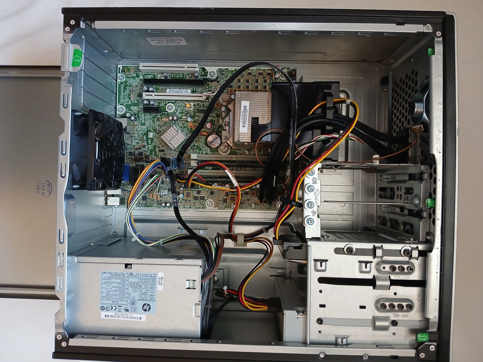 HP Compaq Elite 8300 számítógép eladó - HardverApró