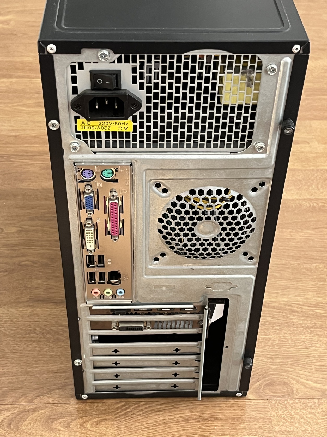 Használt PC NVidia GeForce GTX 1070 eladó - HardverApró