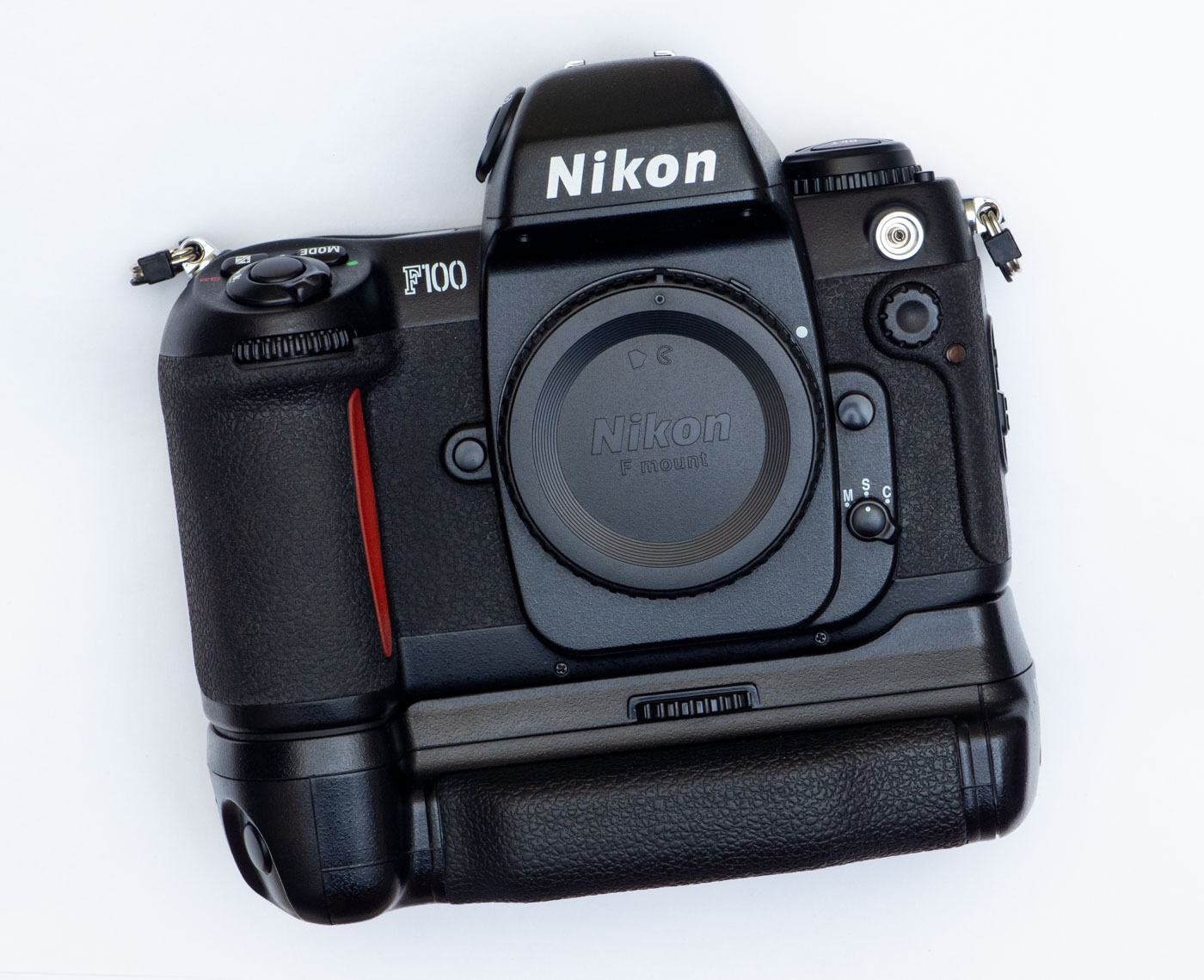 Nikon F100 35mm SLR váz / Nikon MB-15 grip - HardverApró