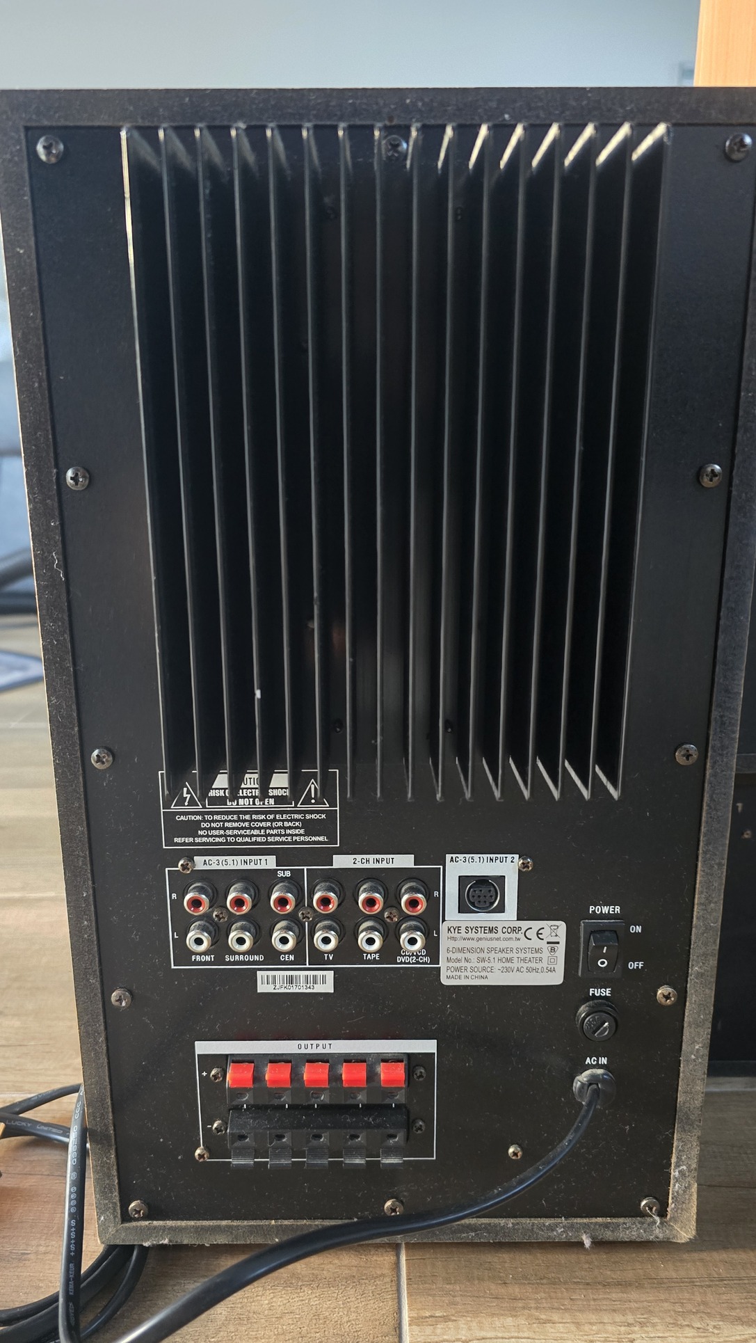 Eladó Genius SW-HF5000 5.1 - hibás - HardverApró