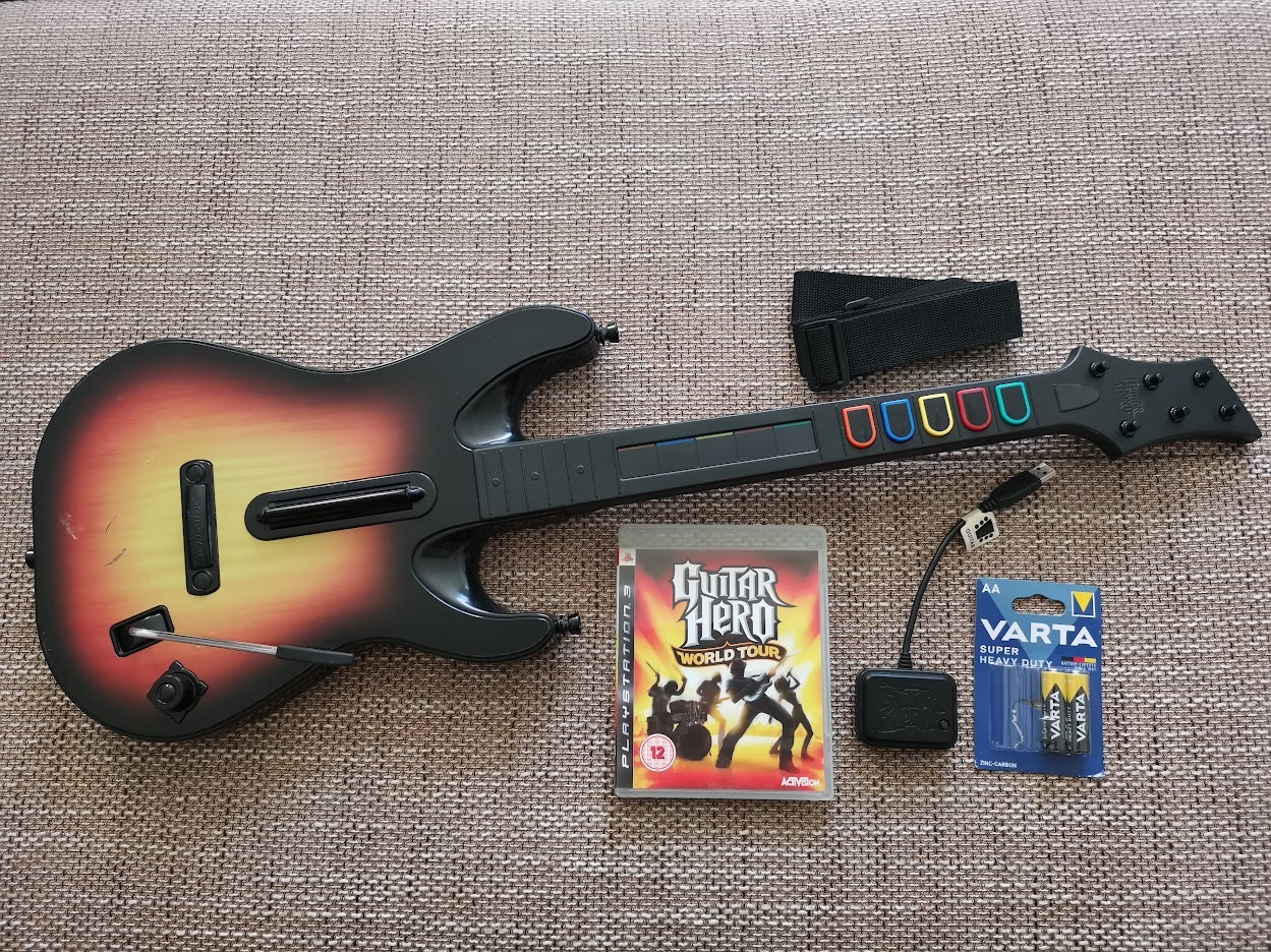 PlayStation 3 / PC Guitar Hero World Tour Sunburst gitár + PS3 játék ...