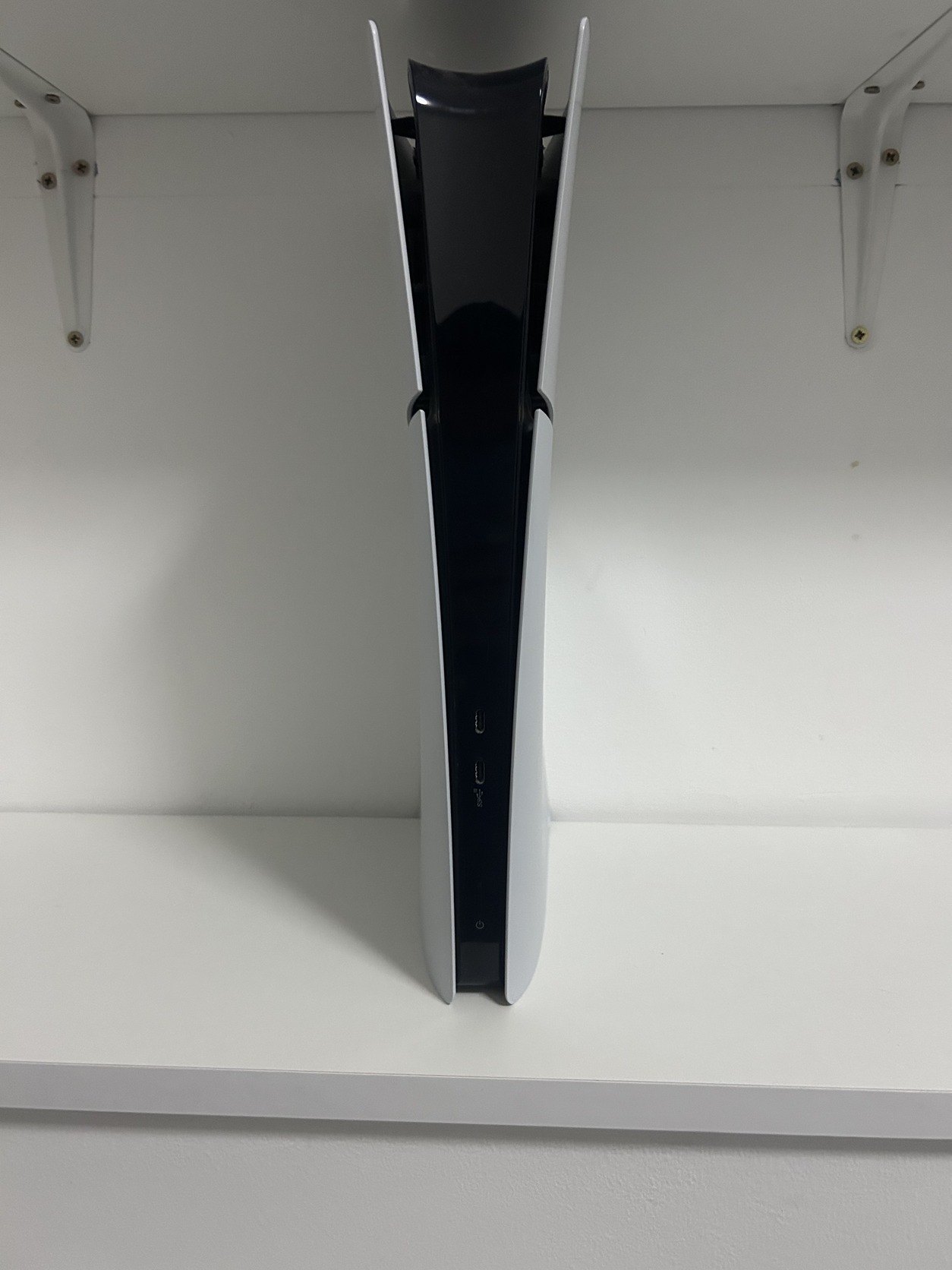 Eladó Sony PlayStation 5 (PS5) Slim Digital Edition -1tb - HardverApró