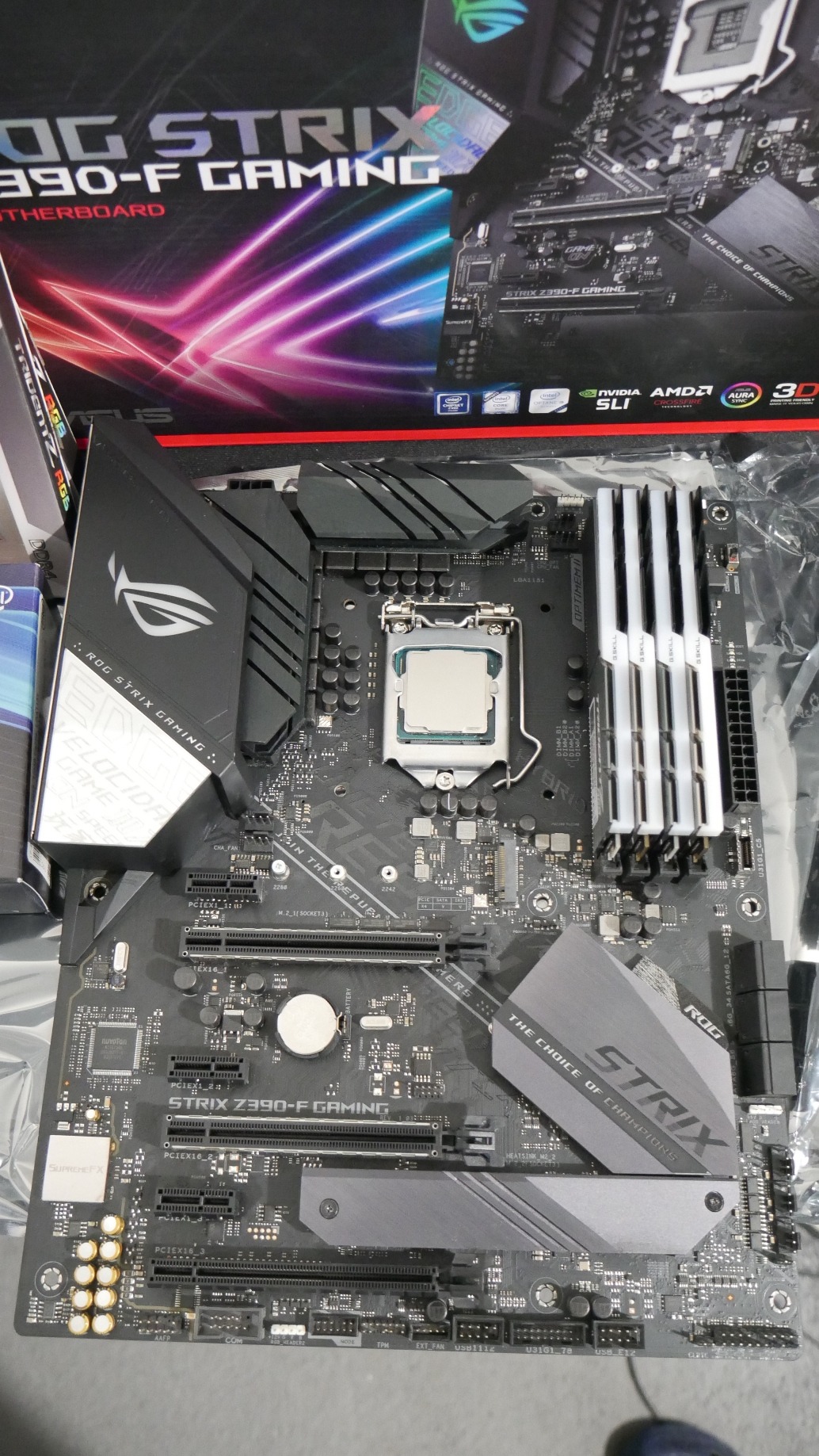 i7 8700k, ASUS Z390-F, 32GB RAM félkonfig eladó! - HardverApró