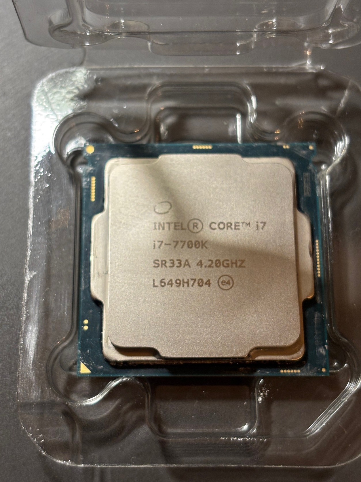 Intel i7 7700k - HardverApró