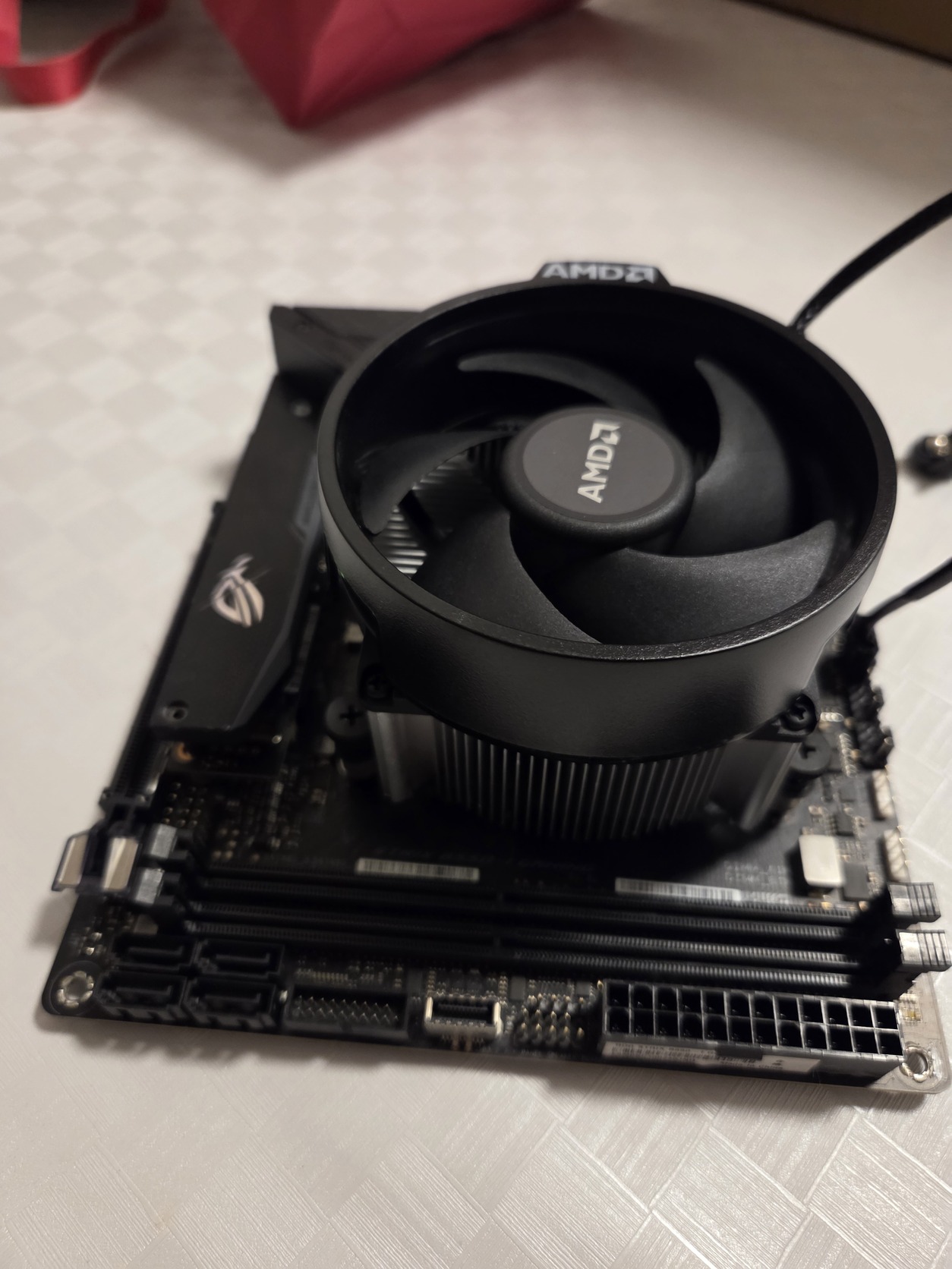 Asus B550i Strix alaplap - HardverApró