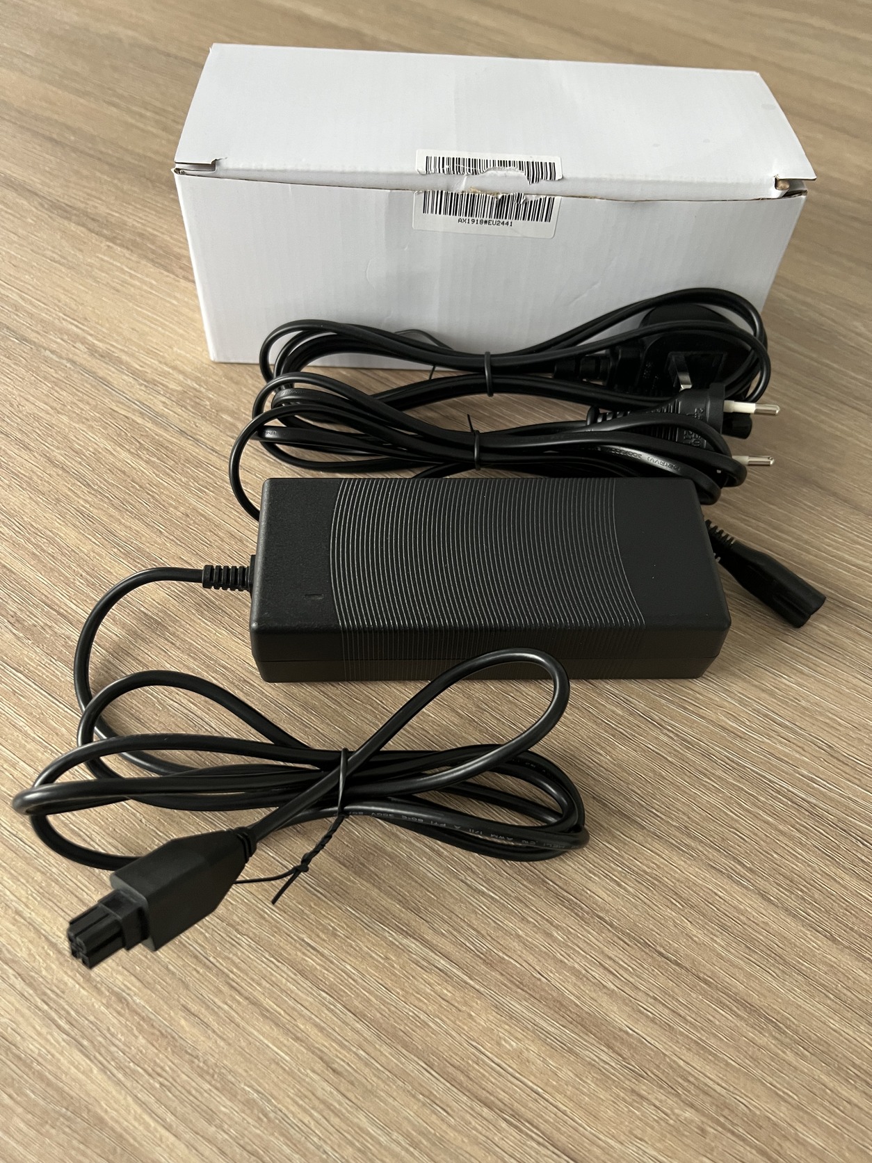 Fanatec CSL DD/GT DD PRO 5Nm-es gyári tápegység garanciális - HardverApró