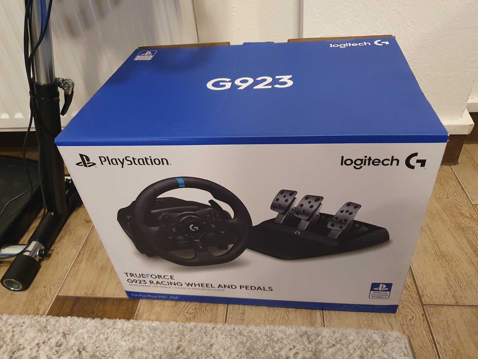 Logitech G923 PS4/PS5/PC + Wheel Stand Pro állvány - HardverApró