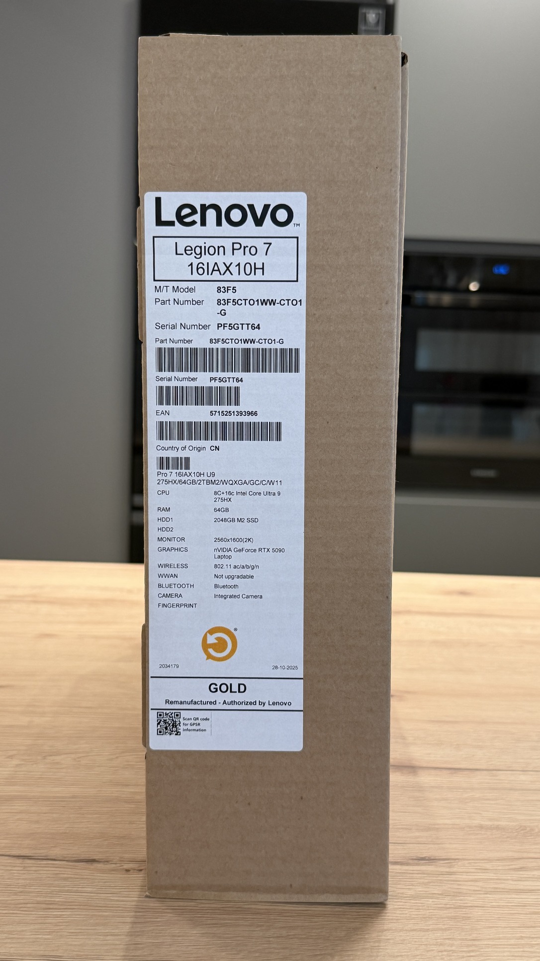 184 - Lenovo Legion Pro 7 (16IAX10H) - Intel Core U9 275HX, RTX 5090 ...
