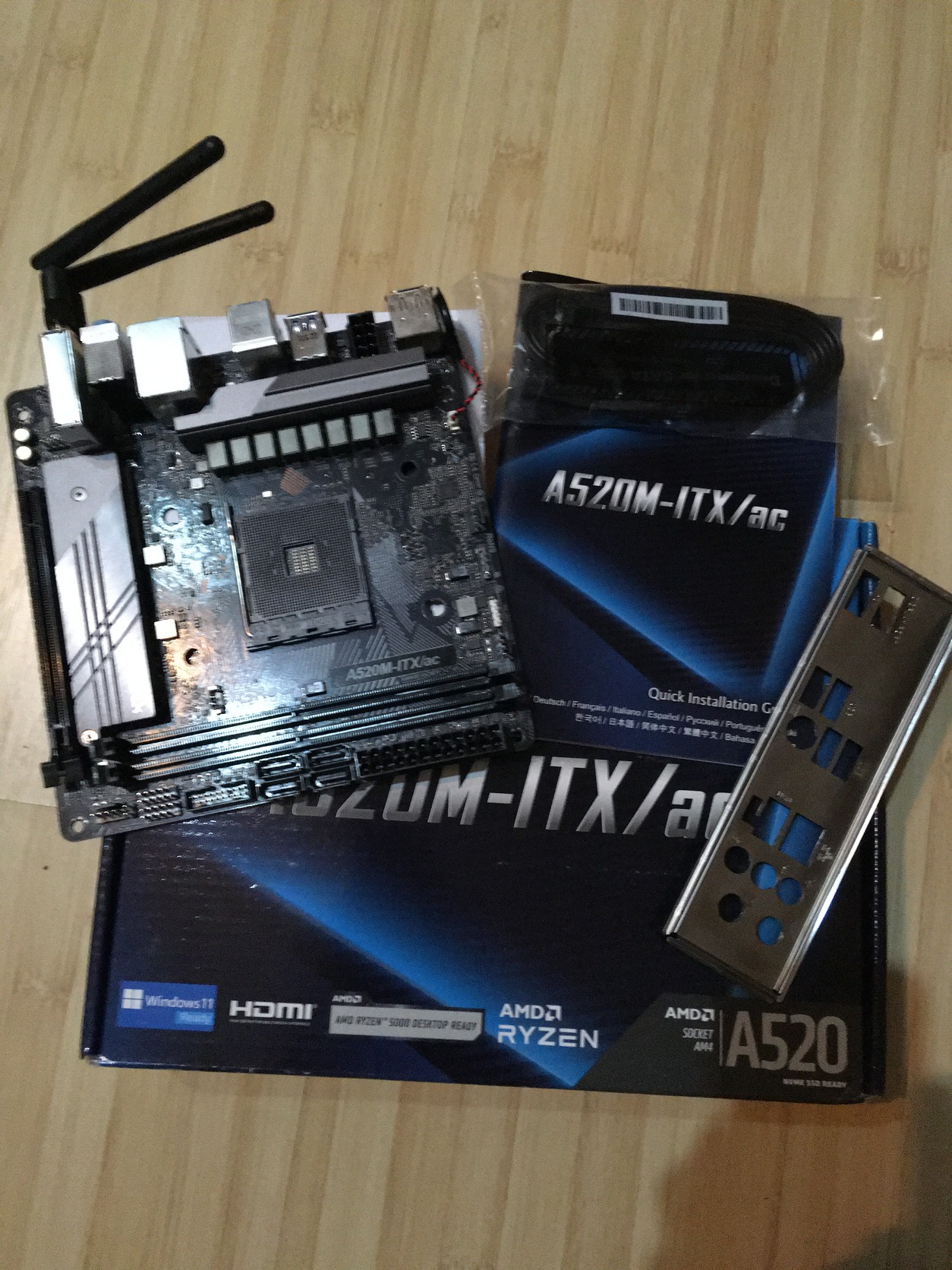 ASRock A520M-ITX/AC - HardverApró