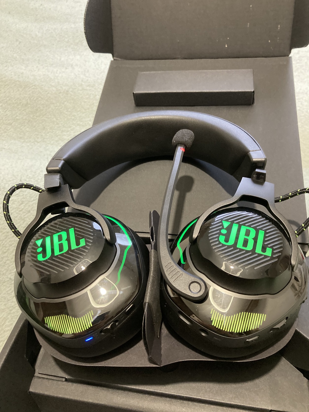 JBL Quantum 910X wireless gamer fejhallgató - HardverApró