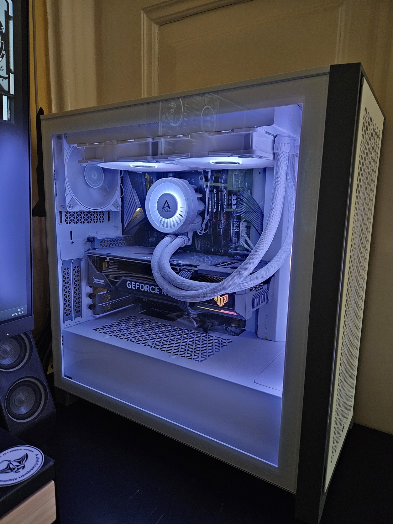 5800X3D CPU + X570 AORUS ULTRA MB + 32GB DDR4 3600 RAM + Corsair 4000D ...