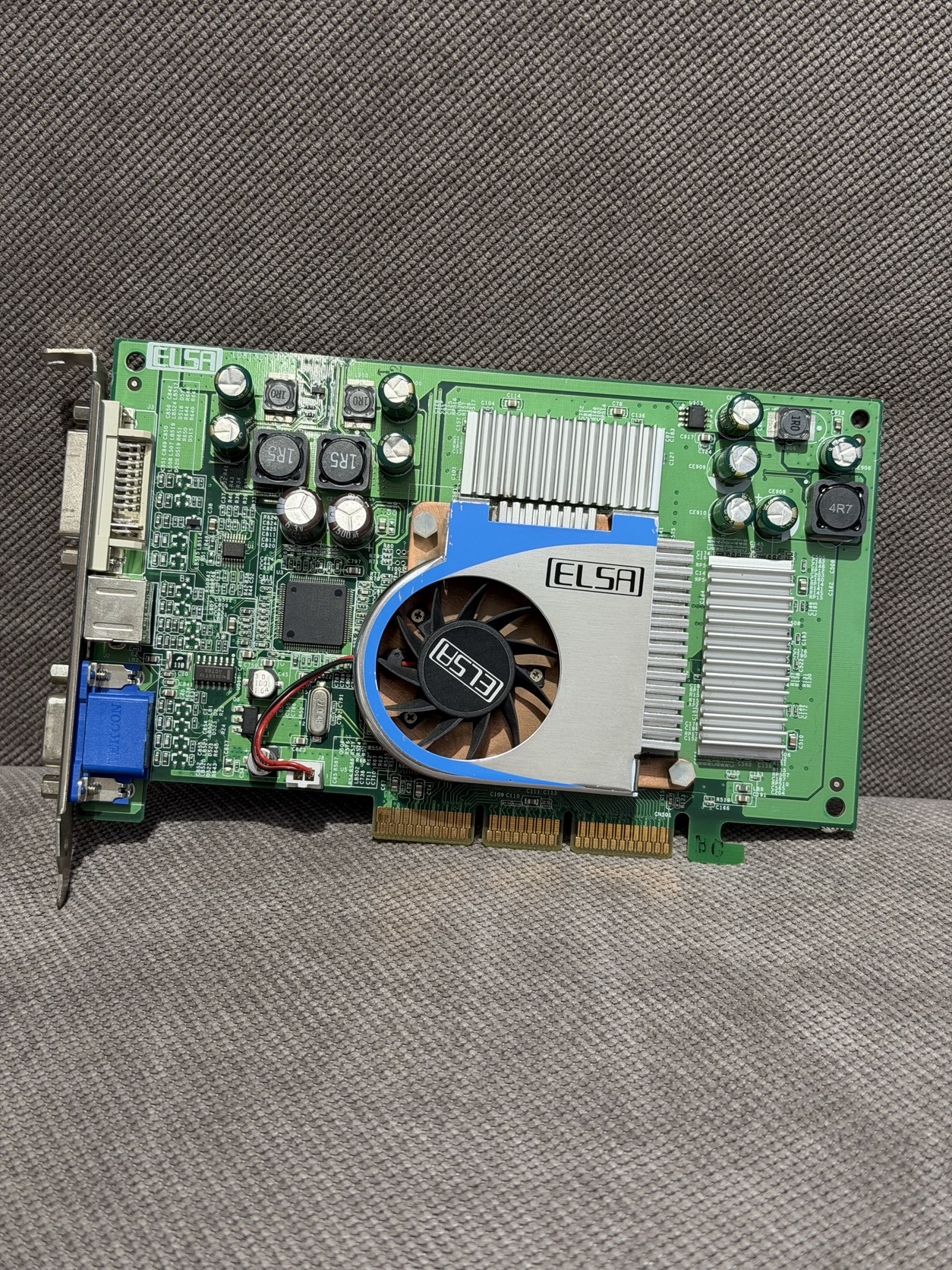 Elsa Gladiac 736 Extreme vivo. ( fx 5700 ) - HardverApró