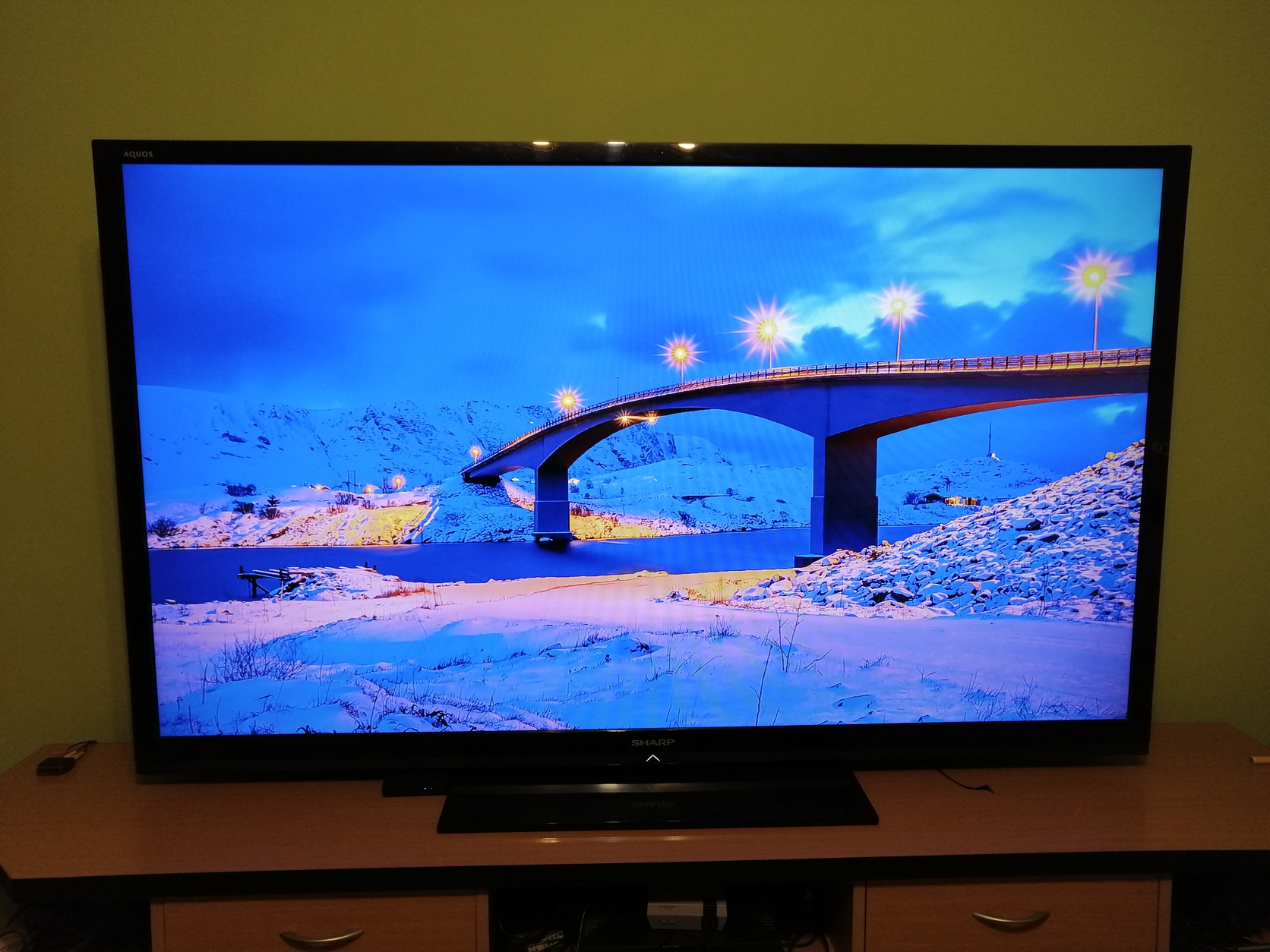 SHARP AQUOS 203 CM-ES LED FULL HD 4x HDMI EREDETI JAPÁN - HardverApró
