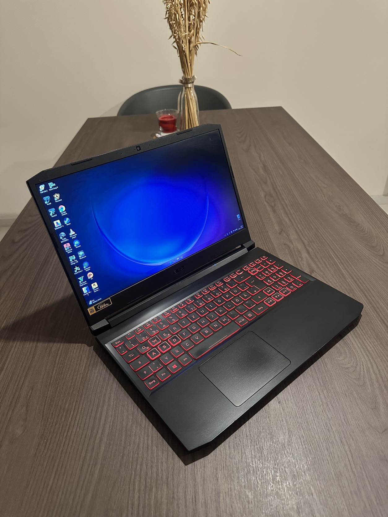 Acer Nitro gamer laptop - i5 11.gen, 144hz, GTX1650 - HardverApró